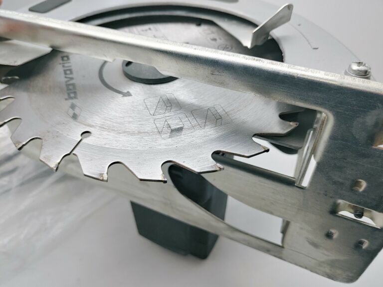 EINHELL PIŁA TARCZOWA BCS 64/1 BAVARIA 1200W | Loombard.pl