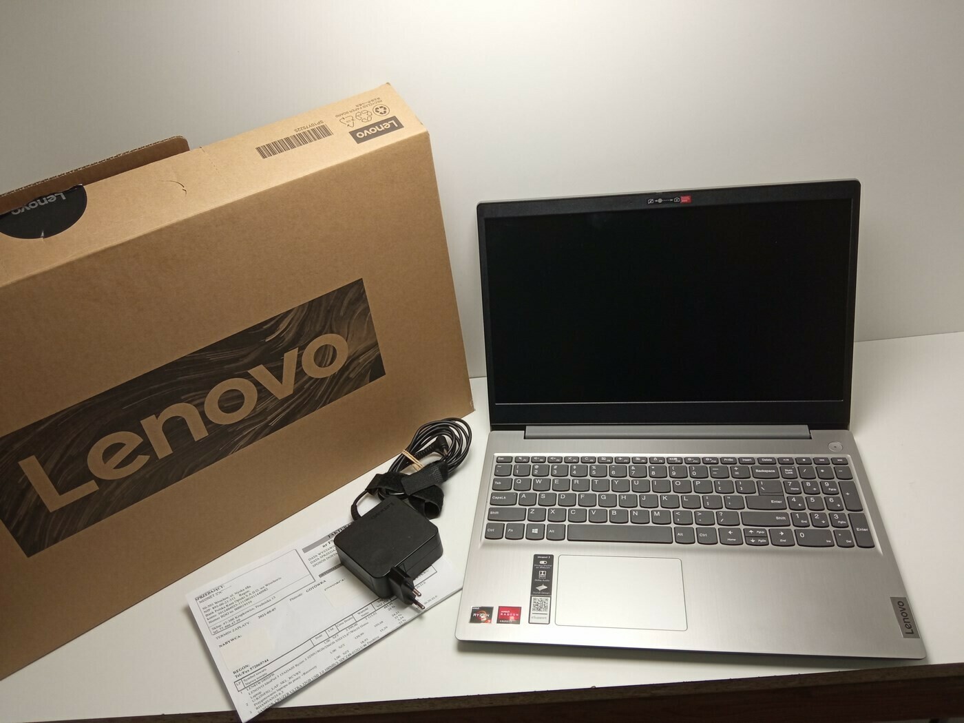 LAPTOP LENOVO IDEAPAD 3 RYZEN 3/8GB/256GB | Laptopy | Loombard.pl