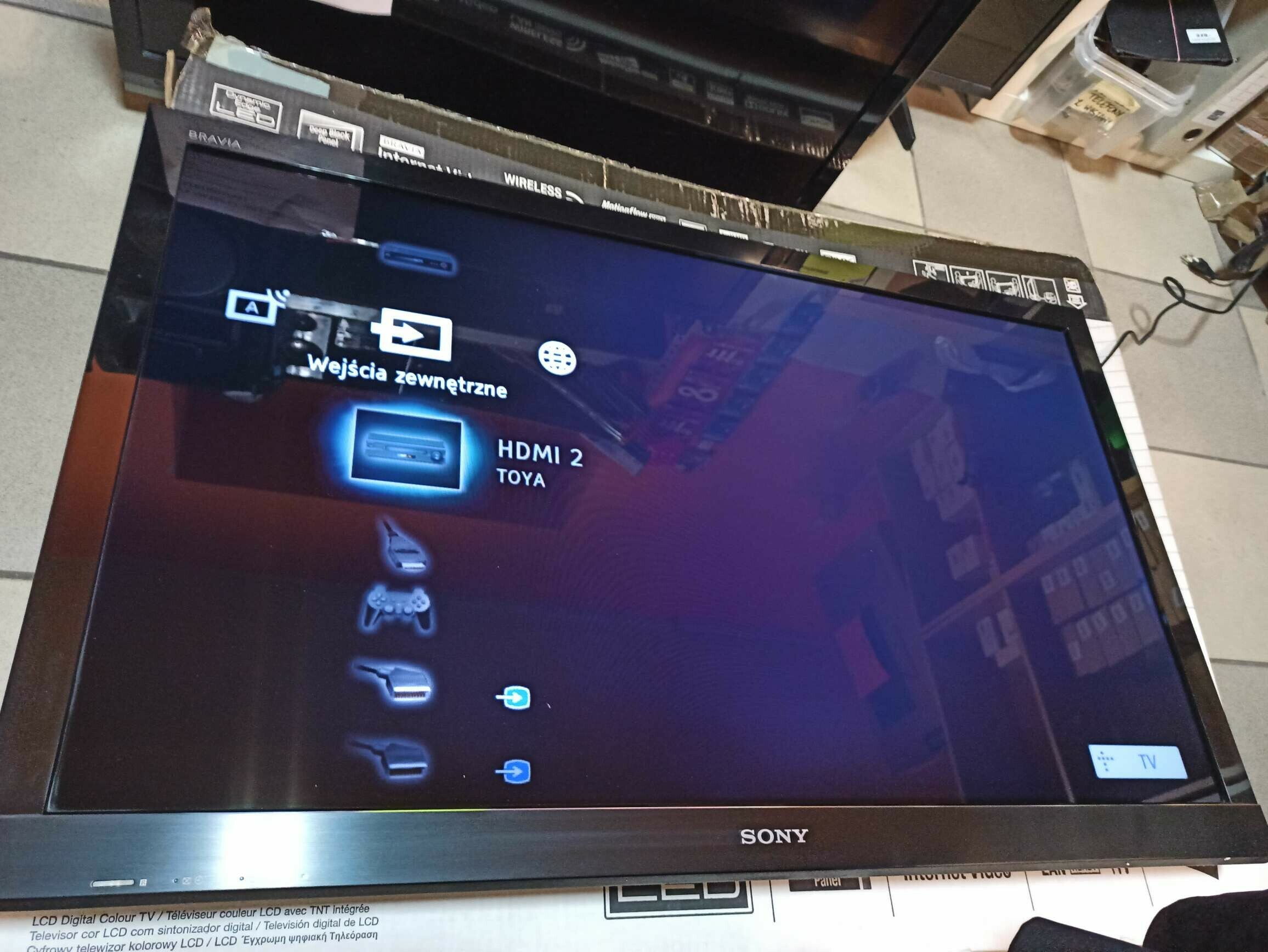 SMART TV LED 40 CALI SONY BRAVIA KDL-40HX800 | Telewizory | Loombard.pl