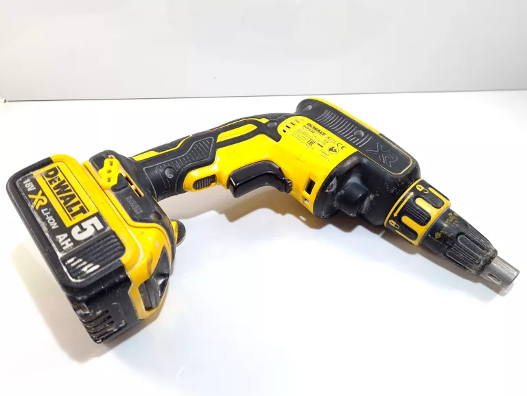 DEWALT WKRĘTARKA DCF620 + MAGAZYNEK DO WKRĘTÓW | Wkrętarki | Loombard.pl