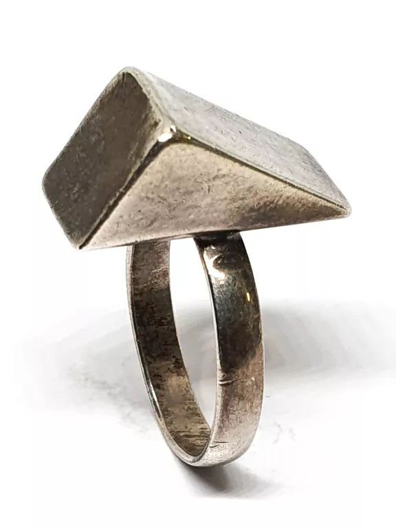 SREBRO - PIERŚĆIONEK 925 3,90G | Pierścionki, obrączki | Loombard.pl