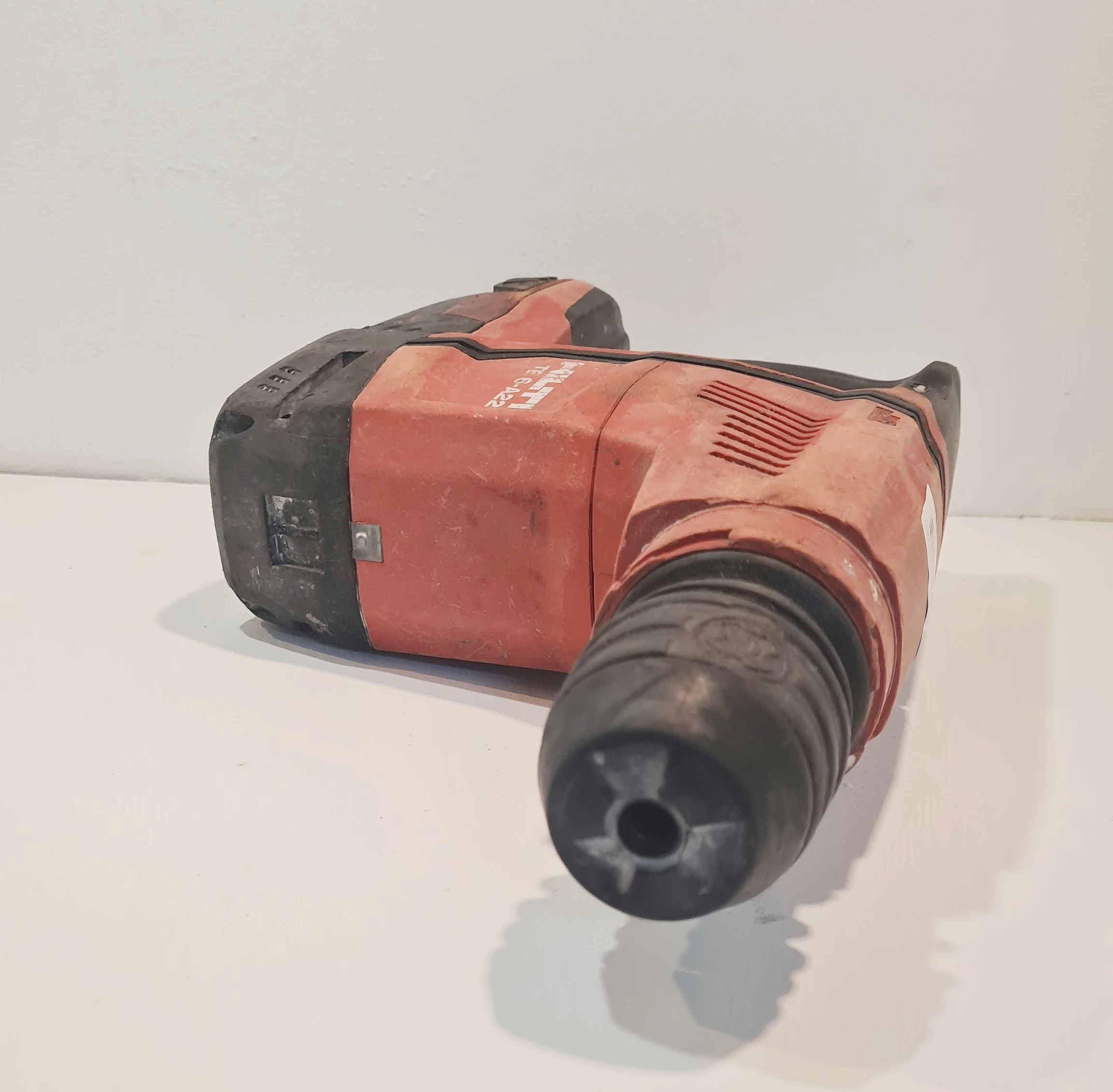 AKUMULATOROWA MŁOTOWIERTARKA HILTI TE 6-A22 | Młotowiertarki | Loombard.pl