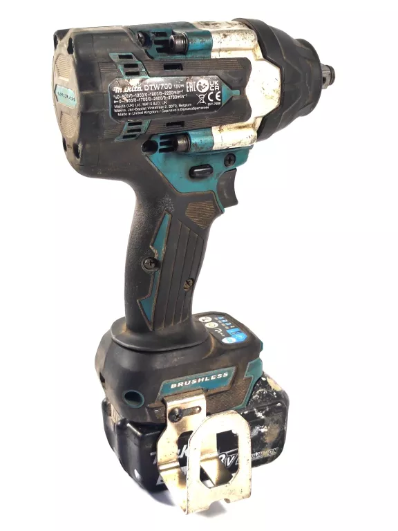 MAKITA KLUCZ UDAROWY DTW700 18V 3.0AH | Klucze udarowe | Loombard.pl