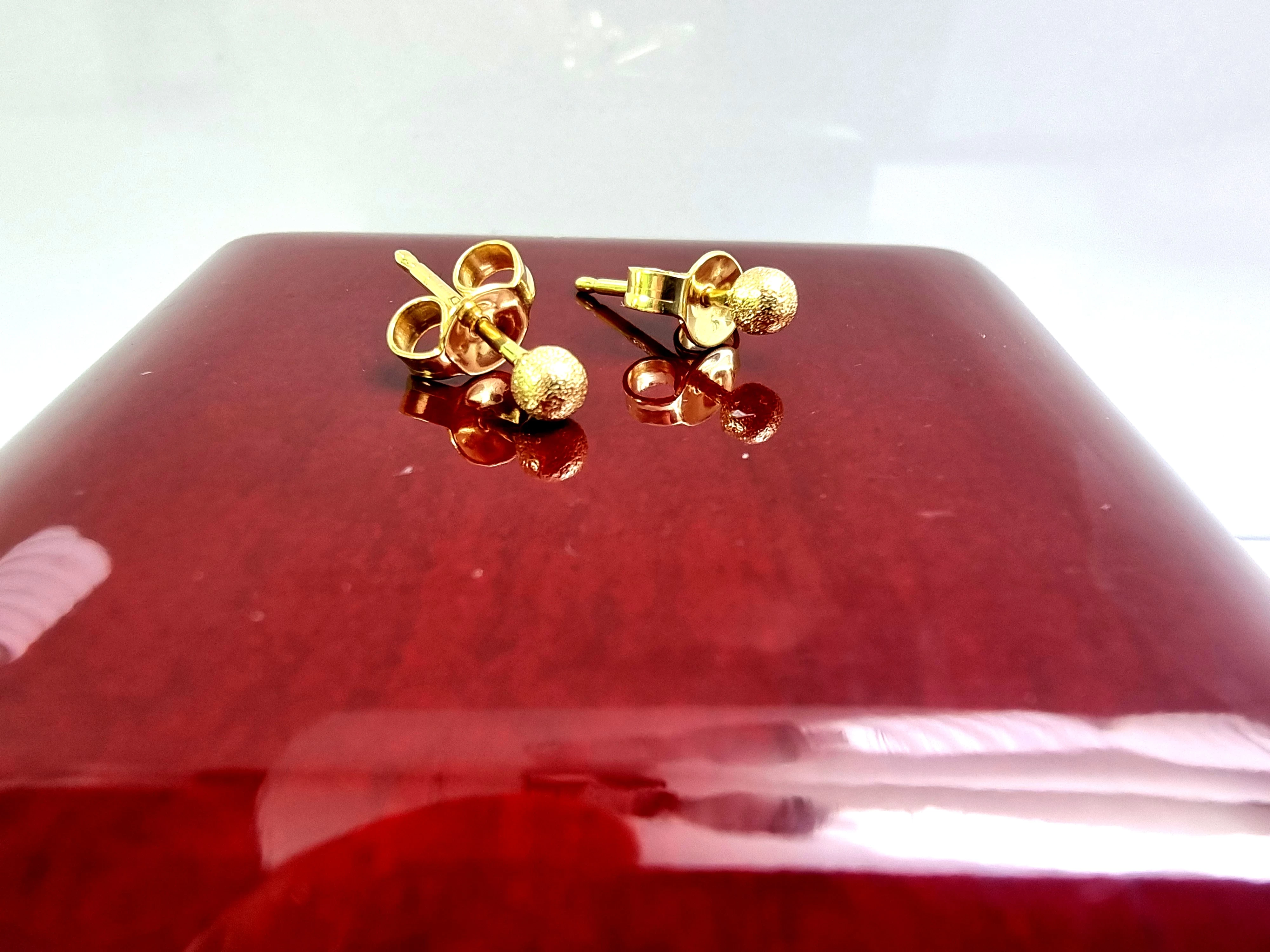 NOWE ZŁOTE KOLCZYKI 333 0,67G KULECZKI SZTYFT | Kolczyki | Loombard.pl