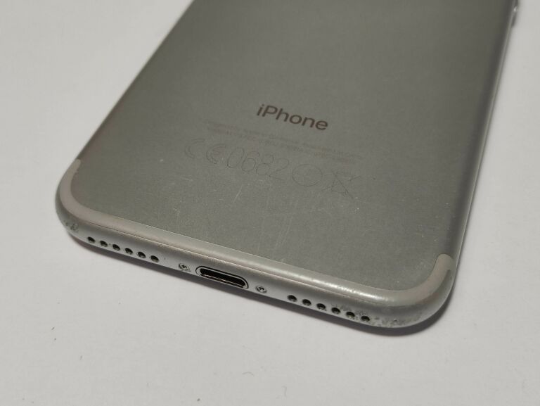 TELEFON IPHONE 7 128GB @OPIS !! | Smartfony i telefony komórkowe ...
