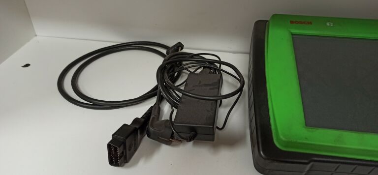 KOMPUTER DIAGNOSTYCZNY BOSCH KTS 650 WALIZKA | Testery i interfejsy ...