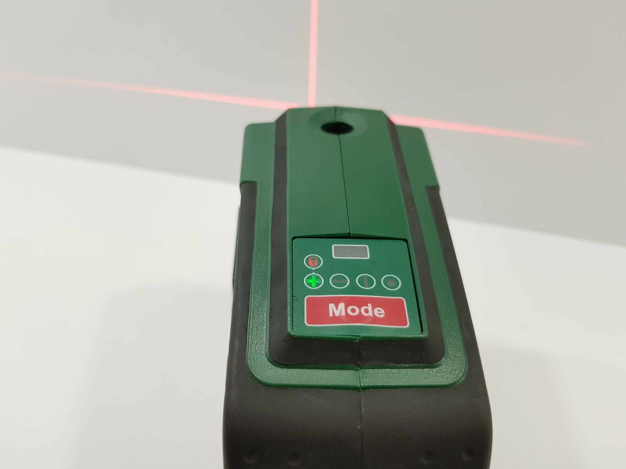 LASER KRZYŻOWY BOSCH PCL 20 +STATYW KOMPLET | Lasery krzyżowe | Loombard.pl
