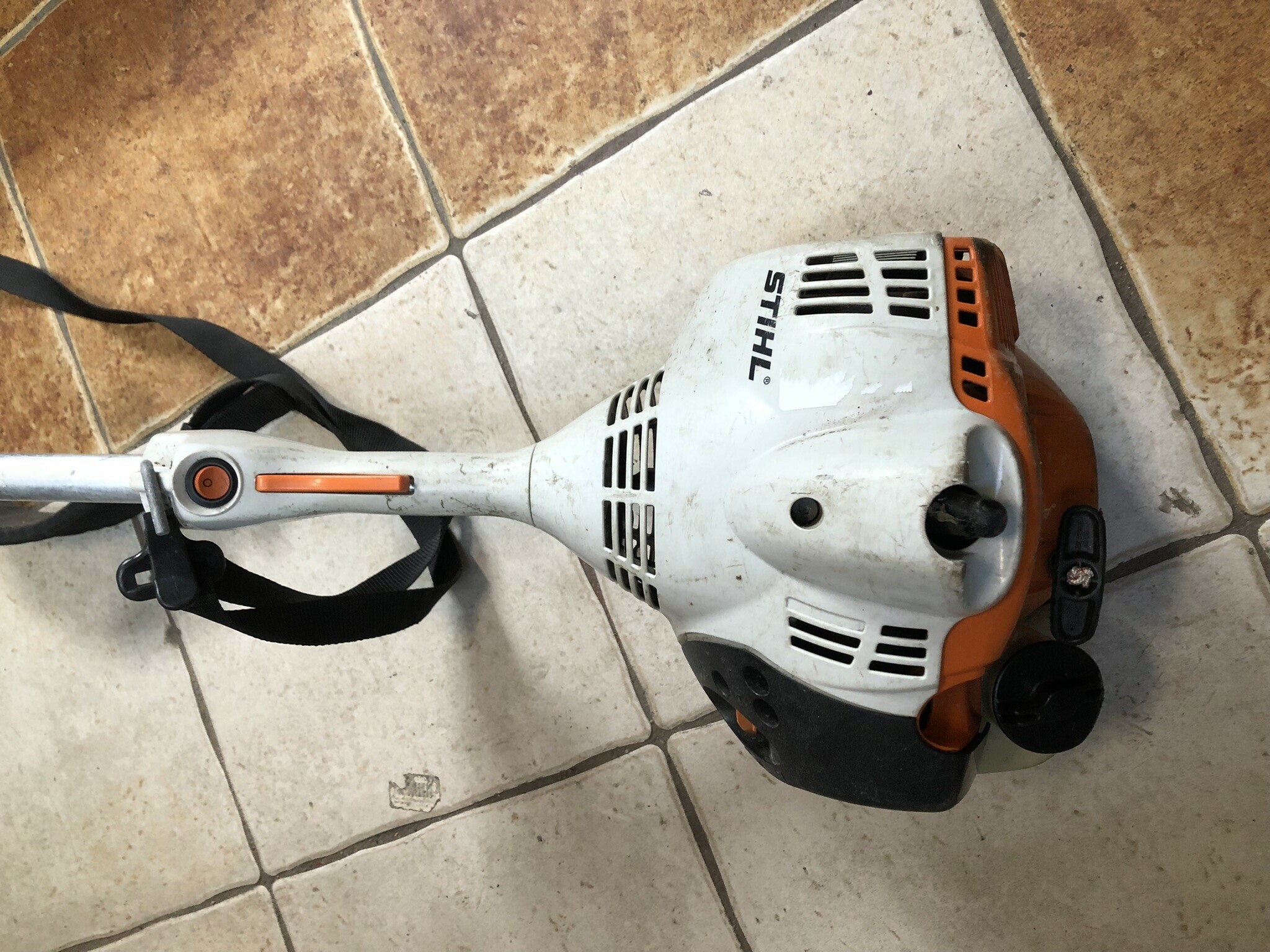 PODKASZARKA SPALINOWA STIHL FS40 | Kosy i podkaszarki | Loombard.pl