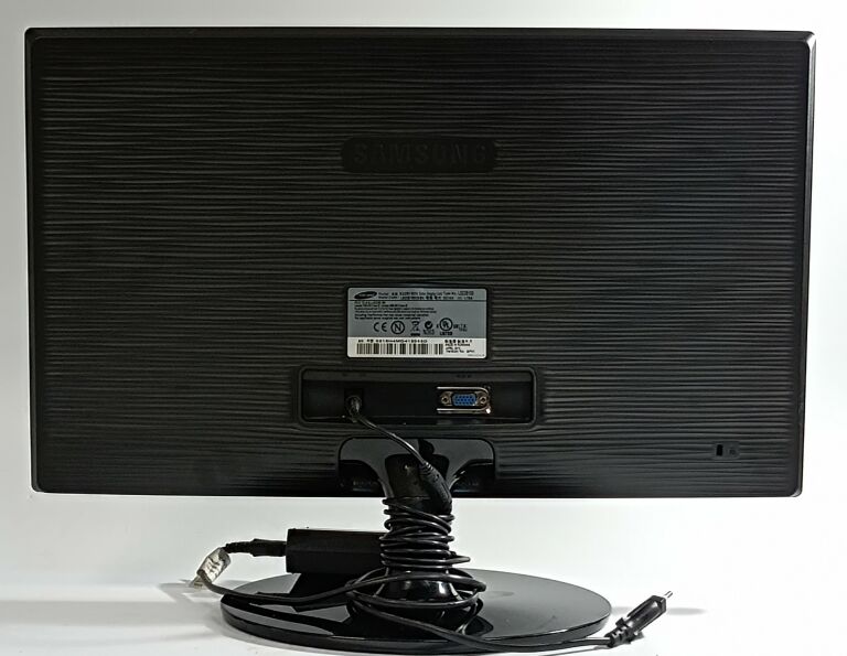 MONITOR SAMSUNG S22B150N | Monitory | Loombard.pl