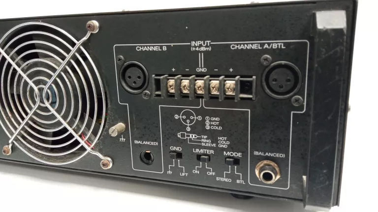 WZMACNIACZ ROLAND SRA-800 | Pozostałe | Loombard.pl