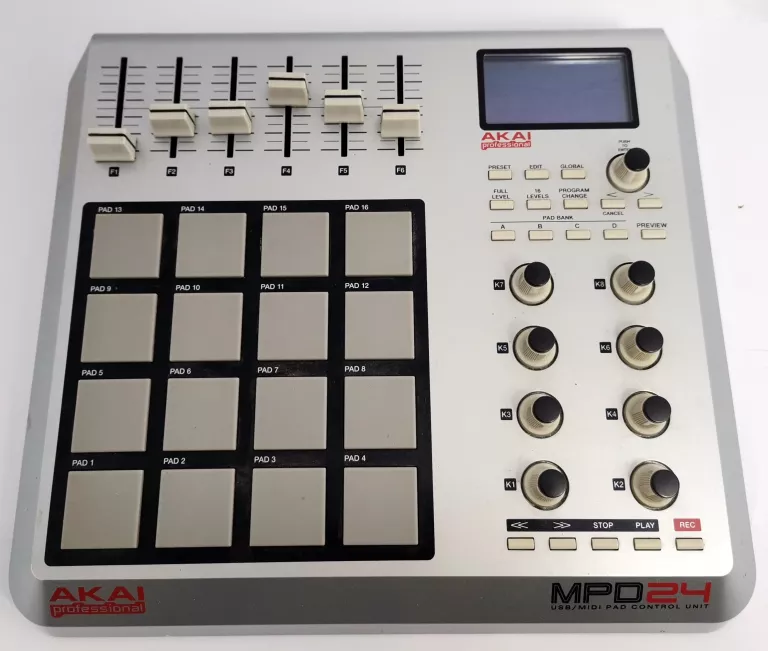 KONSOLA AKAI PROFESIONAL MPD24 + PUDEŁKO | Pozostałe | Loombard.pl