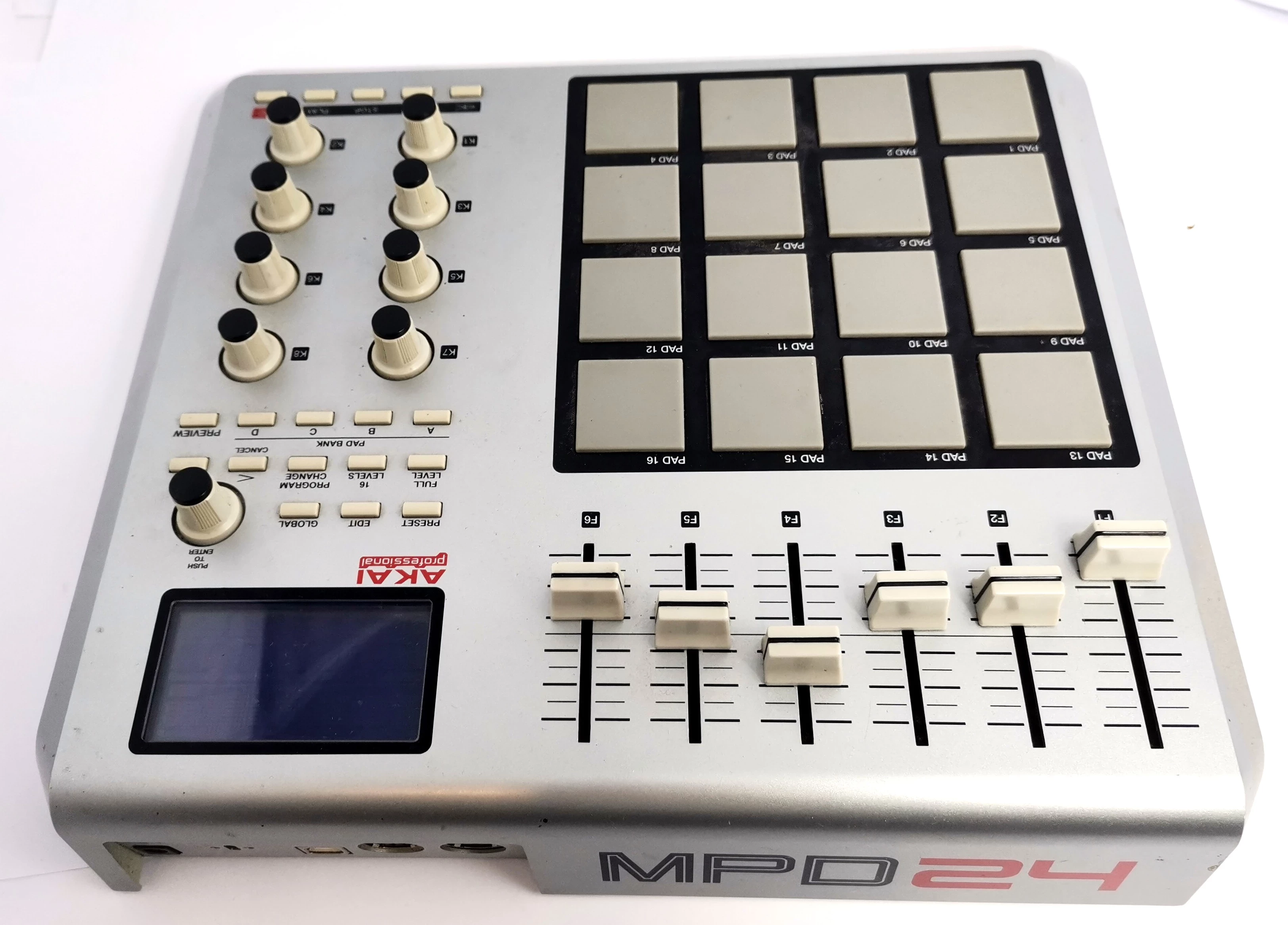 KONSOLA AKAI PROFESIONAL MPD24 + PUDEŁKO | Pozostałe | Loombard.pl