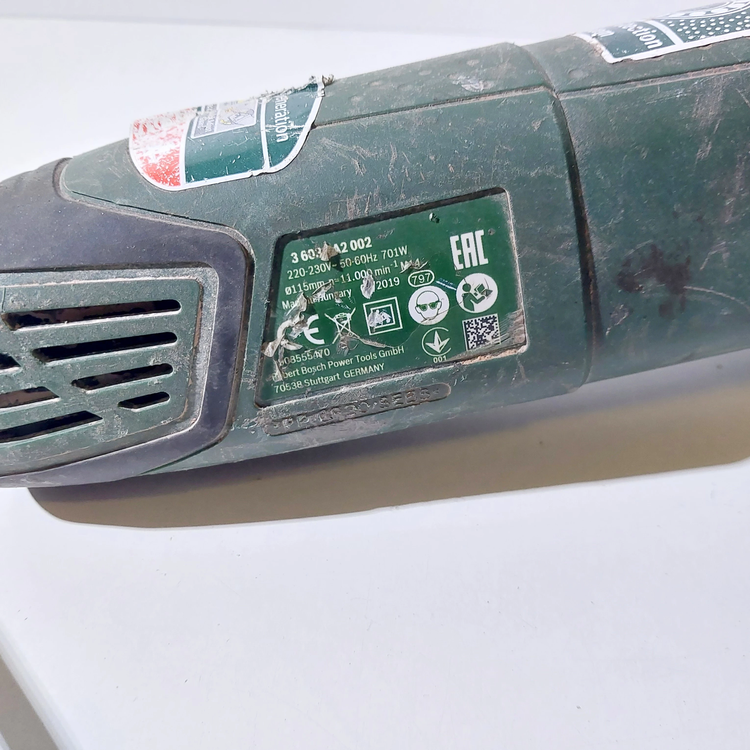 SZLIFIERKA KĄTOWA BOSCH PWS 700-115 - OPIS | Szlifierki | Loombard.pl