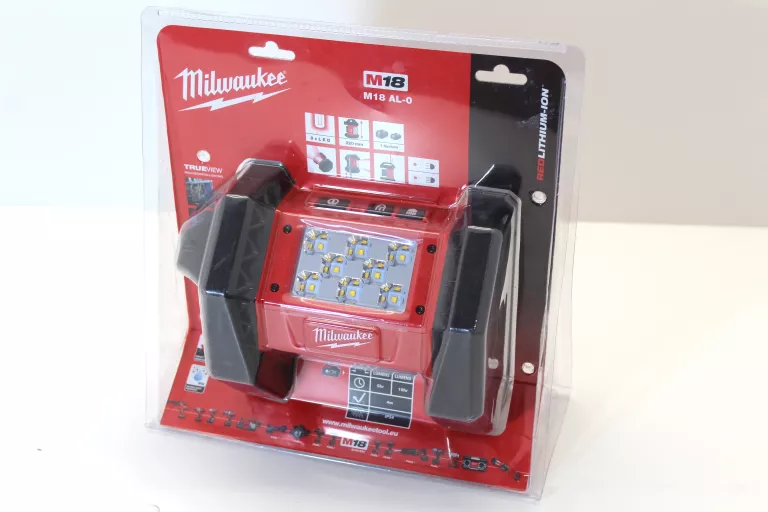 LATARKA HALOGENOWA MILWAUKEE M18 AL | Lampy warsztatowe | Loombard.pl