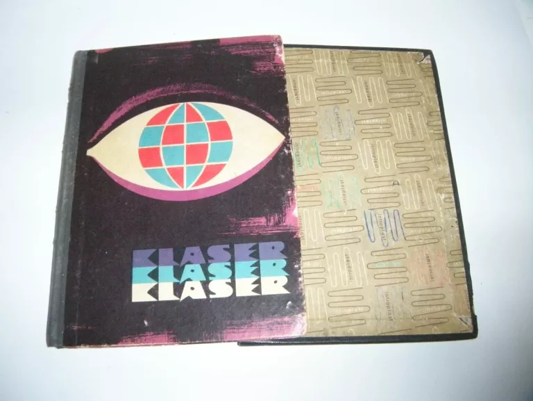 KLASER ZE ZNACZKAMI | Zestawy i zbiory | Loombard.pl