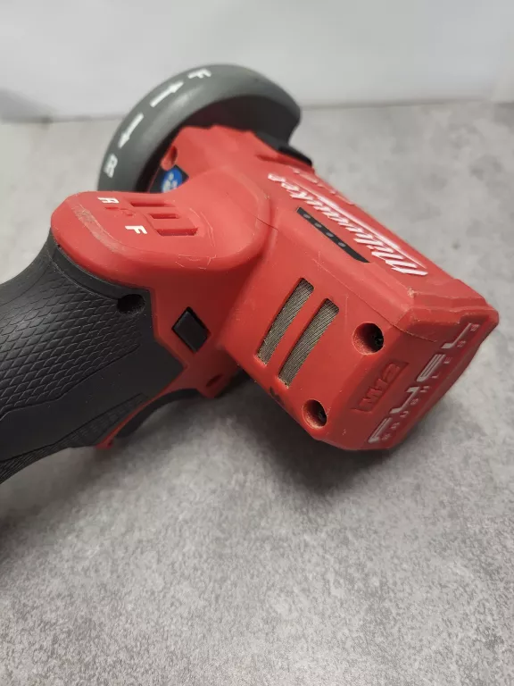 SZLIFIERKA AKUMULATOROWA MILWAUKEE M12 FCOT | Szlifierki | Loombard.pl