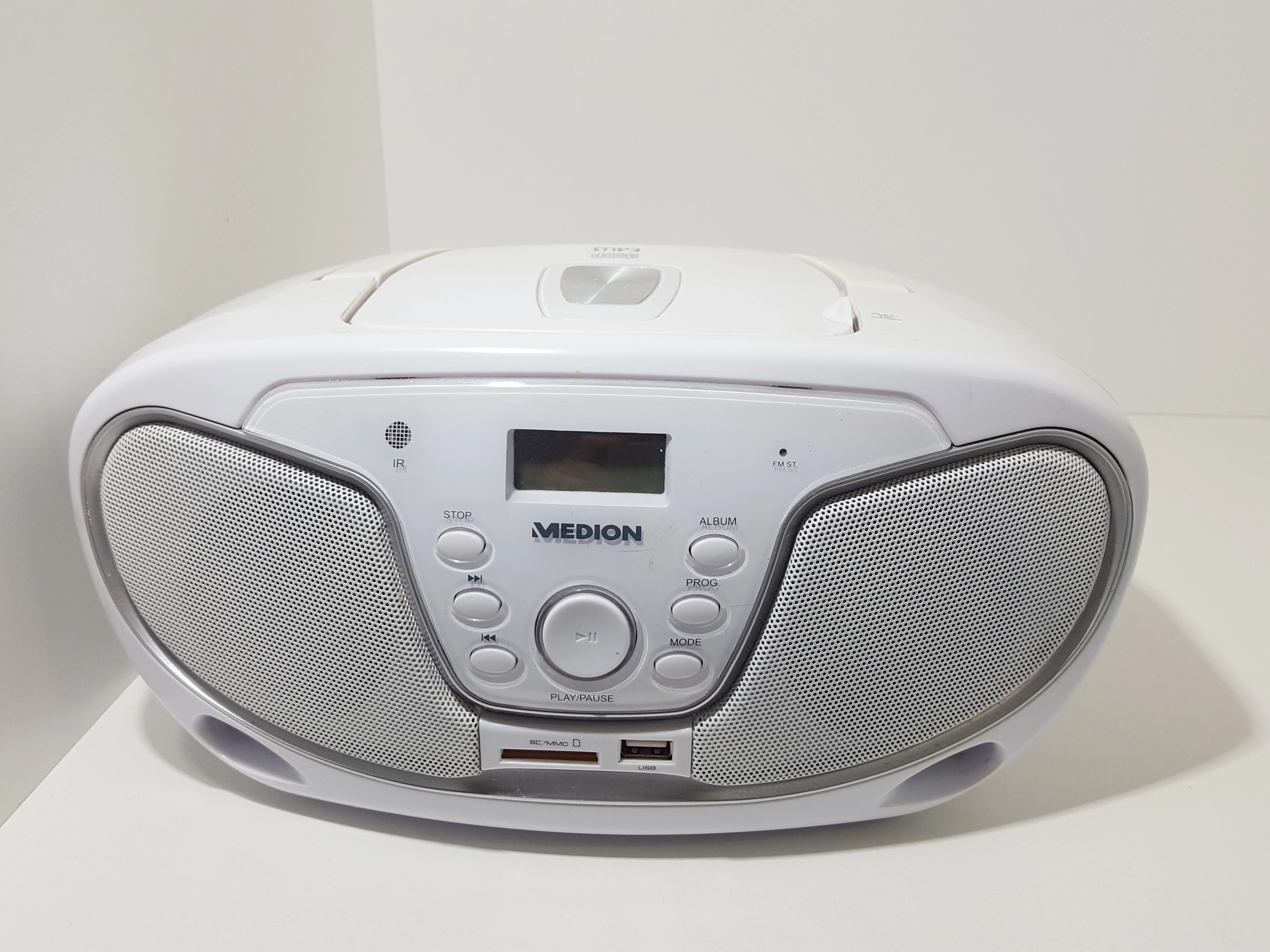 BOMBOX MEDION MD-84101 CD/MP3/USB/SD/RADIO | Odtwarzacze CD i MD | Loombard.pl