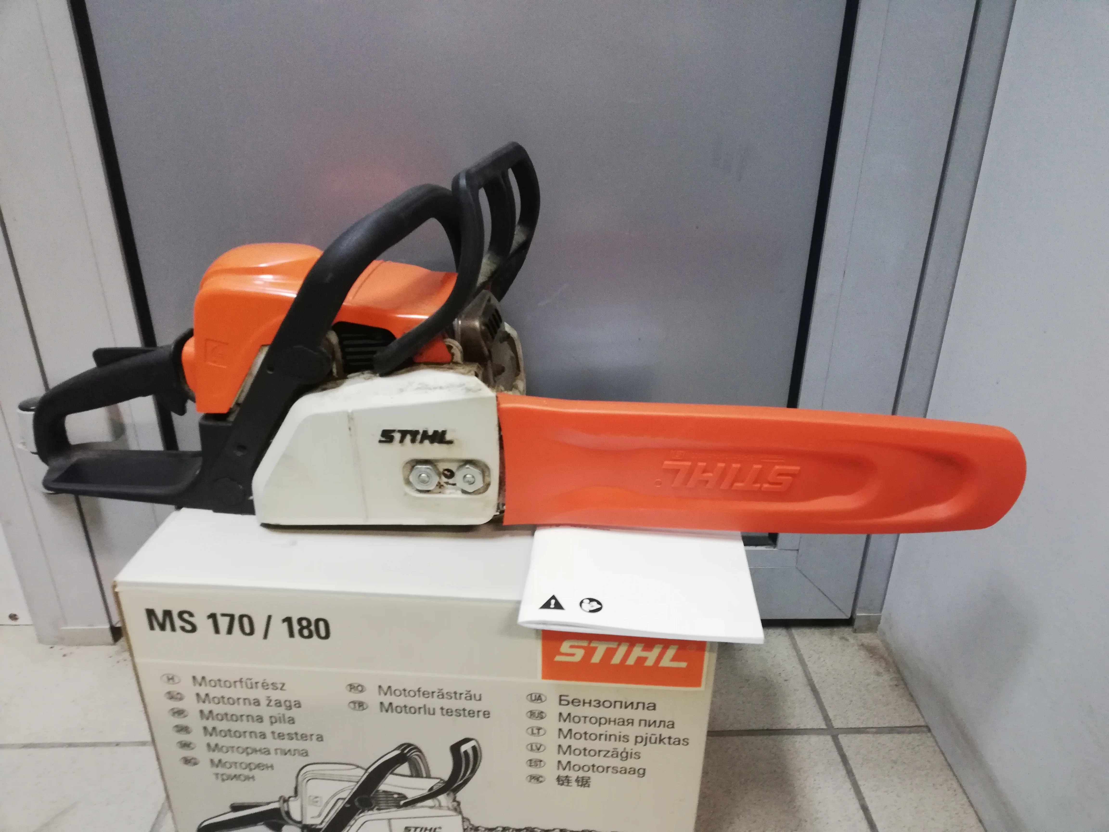 PIŁA SPALINOWA STIHL MS 180 | Piły łańcuchowe | Loombard.pl