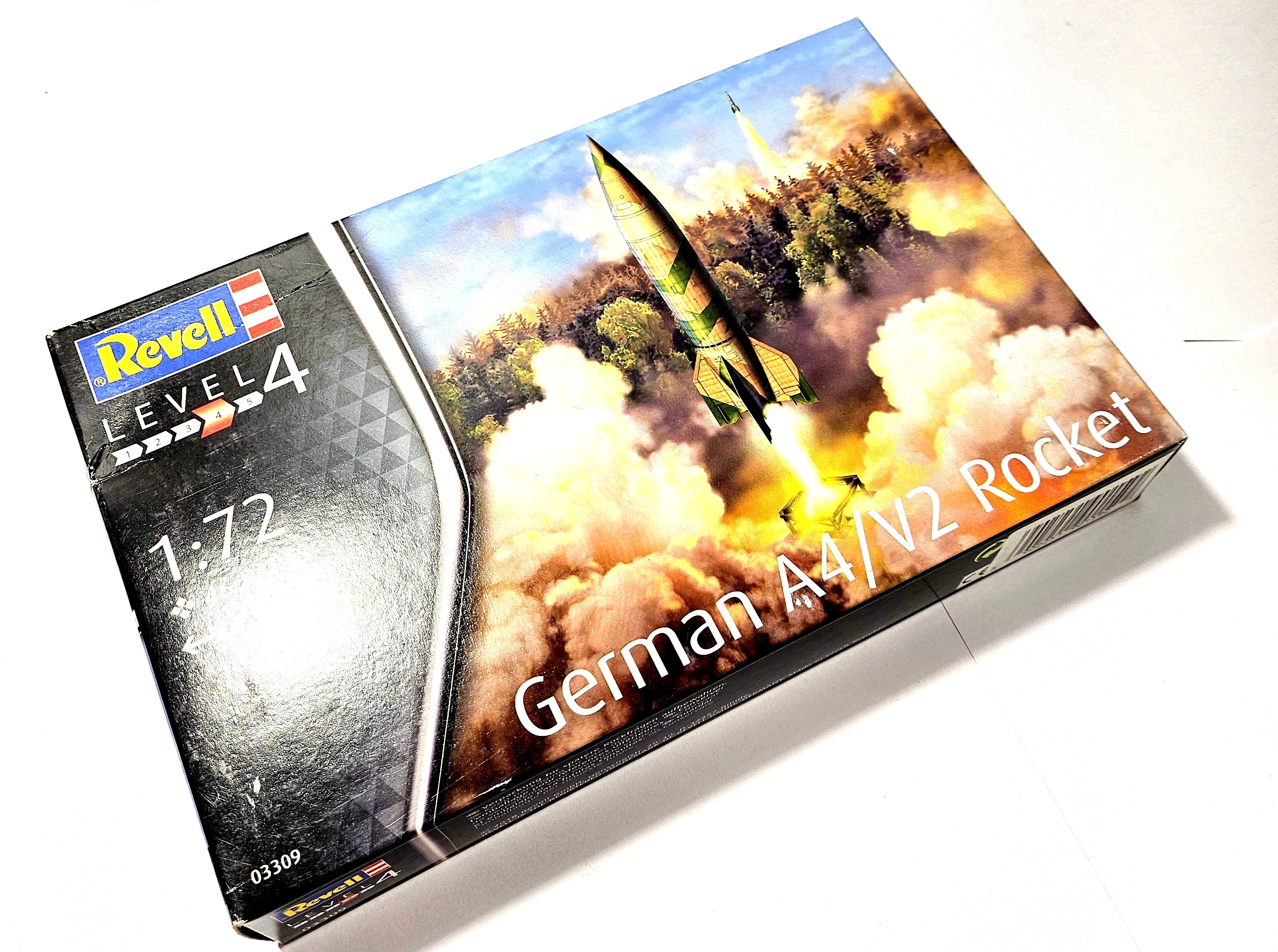 MODEL DO SKLEJANIA REVELL GERMAN A4/V2 ROCKET | Lotnictwo | Loombard.pl