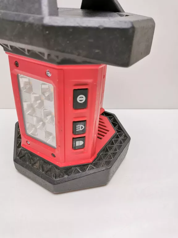 LAMPA BUDOWLANA HALOGEN LED MILWAUKEE M18 AL-0 + AKUMULATOR 3,0 AH ...