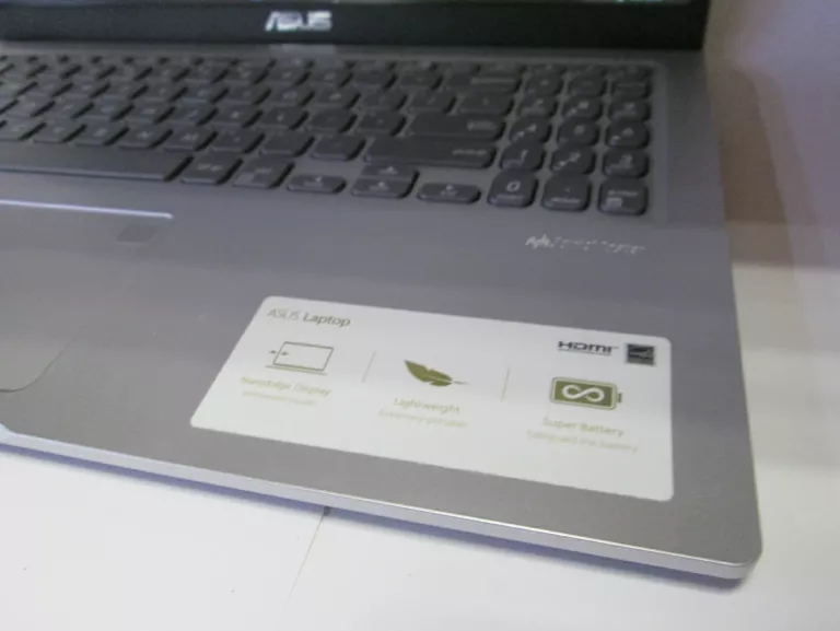 LAPTOP ASUS X515J / 8GB/ WINDOWS PRO 11 | Laptopy | Loombard.pl