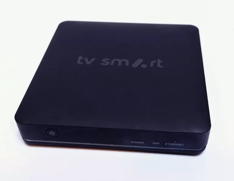 DEKODER TV SMART 4K BOX DV8519 | Urządzenia | Loombard.pl