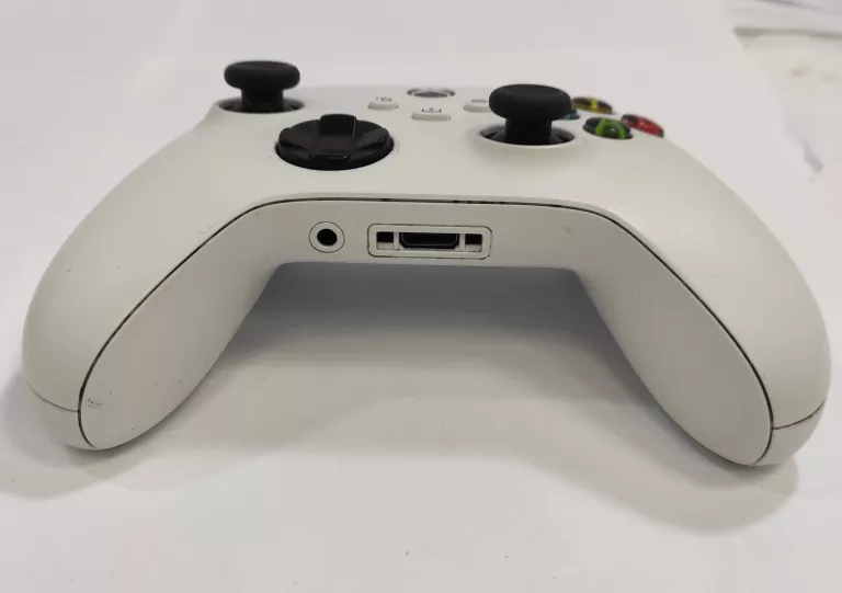 PAD XBOX SERIES S X PC ONE ROBOT WHITE | Pady | Loombard.pl