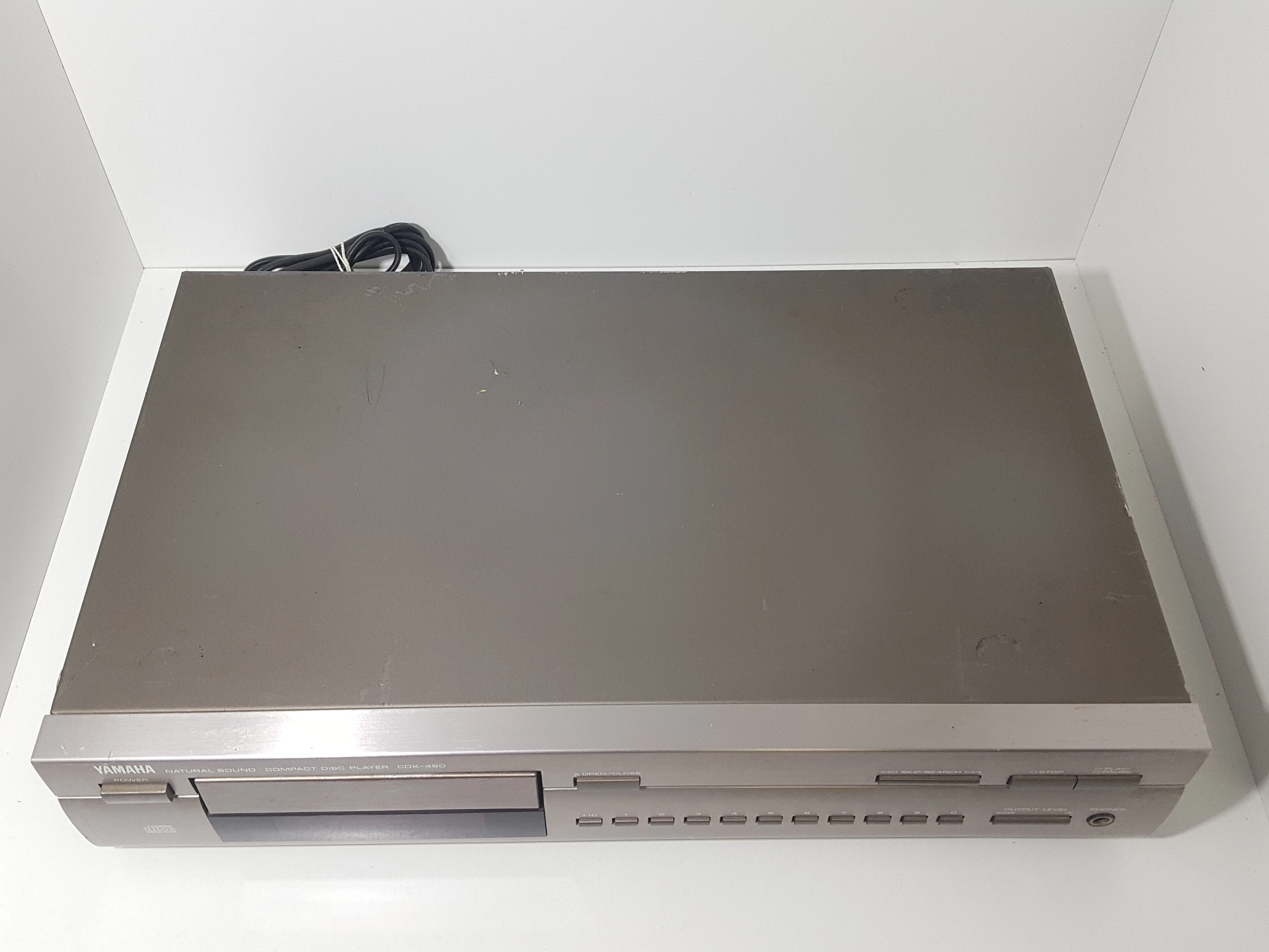 ODTWARZACZ CD YAMAHA CDX-490 | Odtwarzacze CD i MD | Loombard.pl