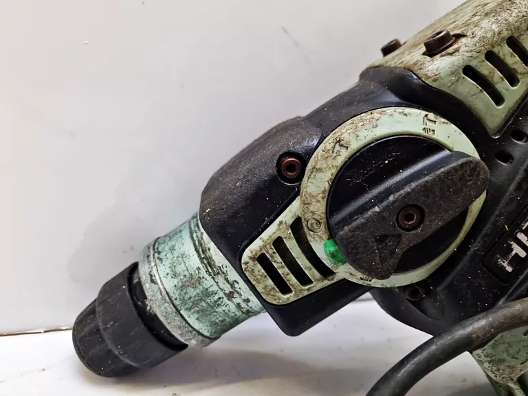 MŁOTOWIERTARKA HITACHI DH28PC 720W + WALIZKA | Młotowiertarki | Loombard.pl