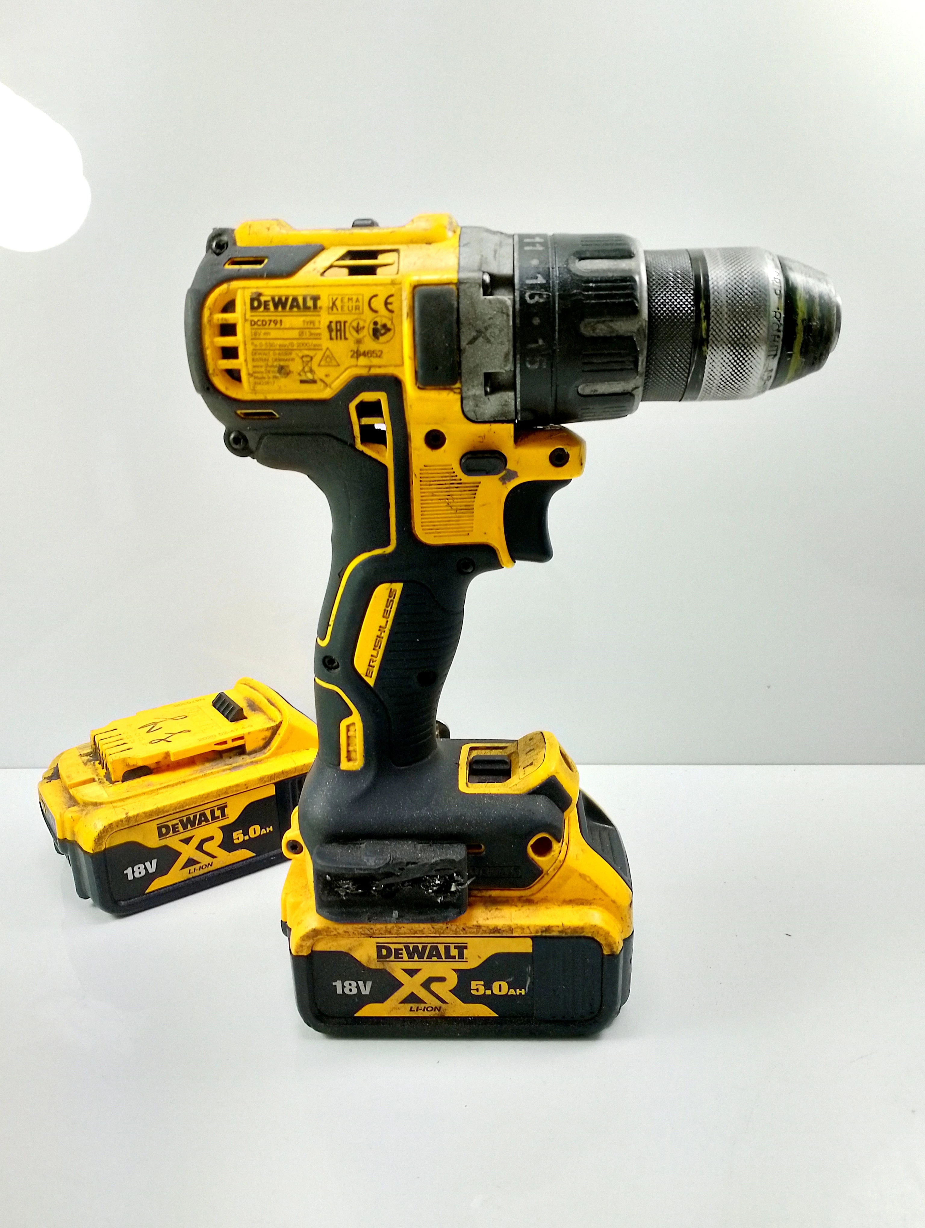 WKRĘTARKA AKUMULATOROWA DEWALT DCD791NT 18V | Wkrętarki | Loombard.pl