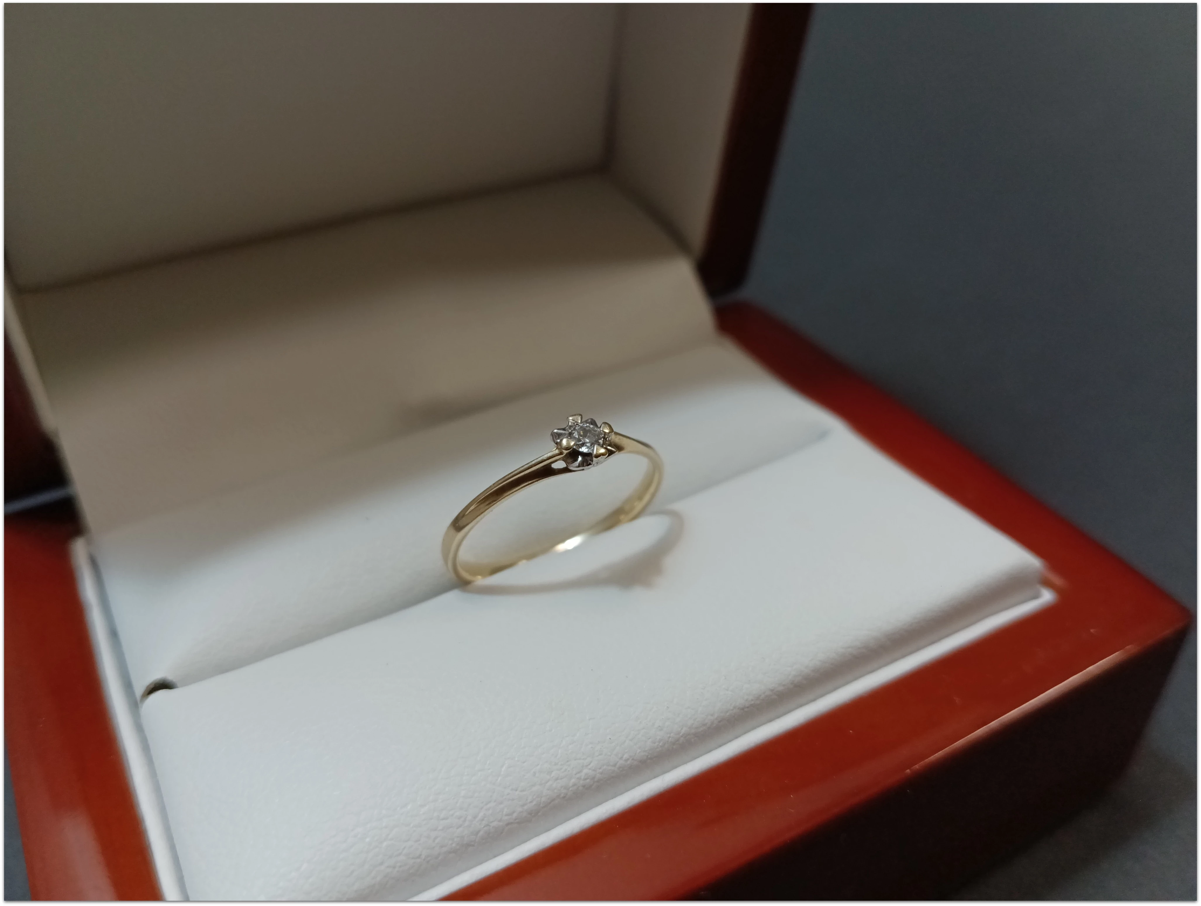 ZŁOTY PIERŚCIONEK Z BRYLANTEM W.KRUK ROZMIAR 10 | Pierścionki, obrączki | Loombard.pl