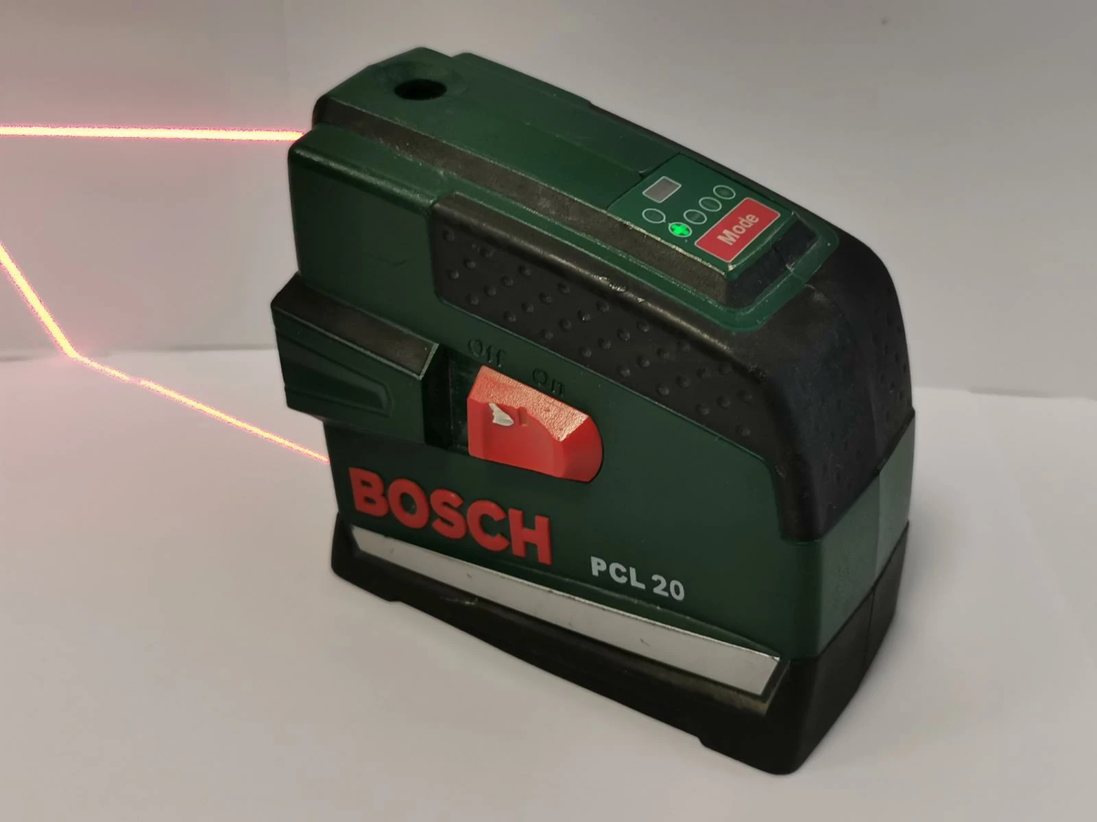 LASER KRZYŻOWY BOSCH PCL 20 | Lasery krzyżowe | Loombard.pl