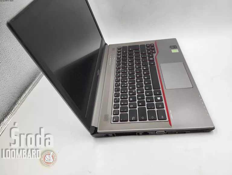 LAPTOP FUJITSU LIFEBOOK E744 I5 WIN10 PRO 16GB | Laptopy | Loombard.pl