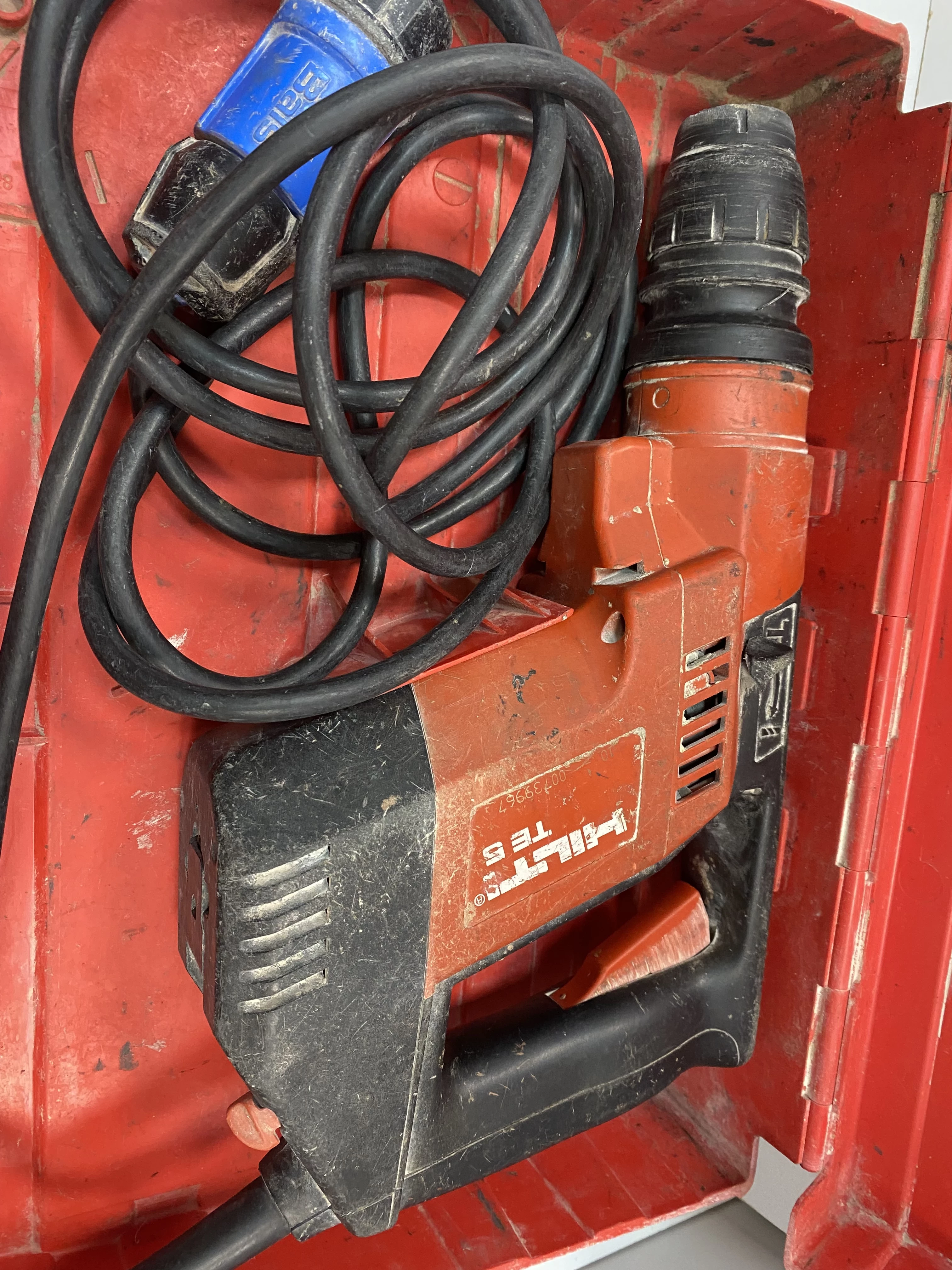 MŁOTOWIERTARKA HILTI TE 5 + WALIZKA | Młotowiertarki | Loombard.pl