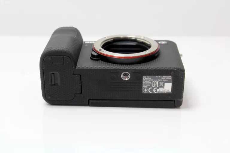 APARAT SONY ILCE-7C BODY CZARNY | Bezlusterkowce | Loombard.pl