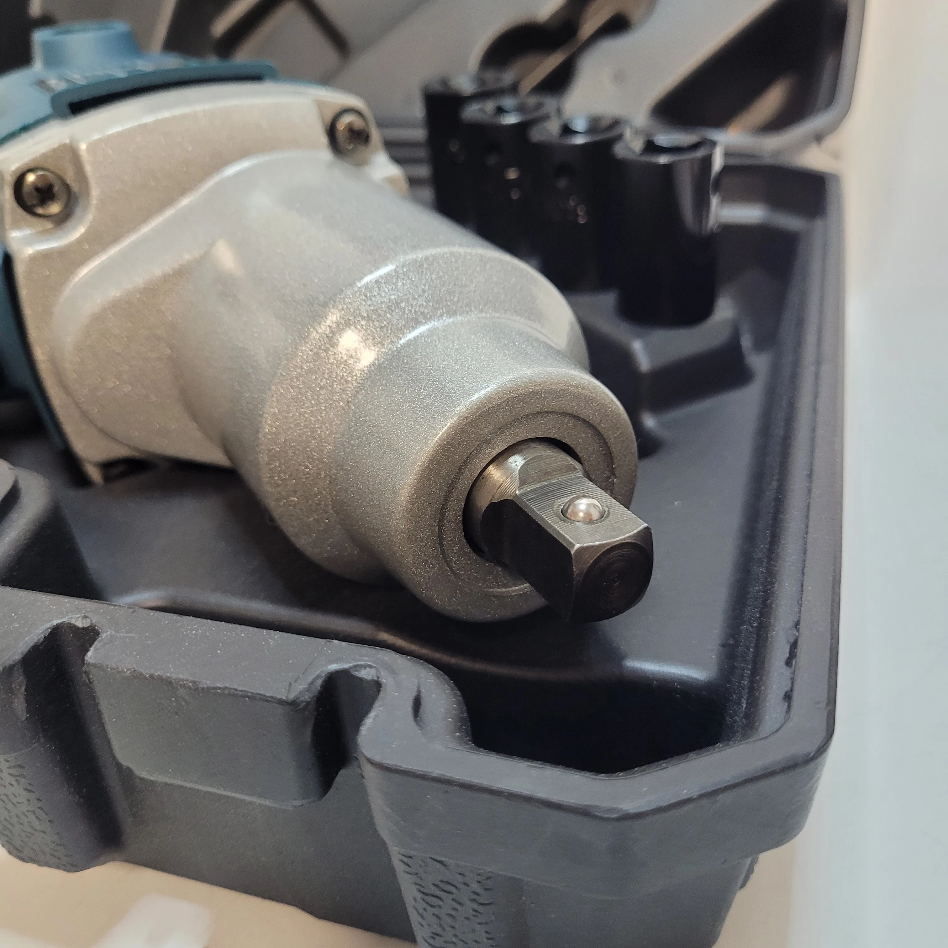 KLUCZ UDAROWY 800NM 1/2 2000W ELEKTRYCZNY BULLTECH | Klucze udarowe ...