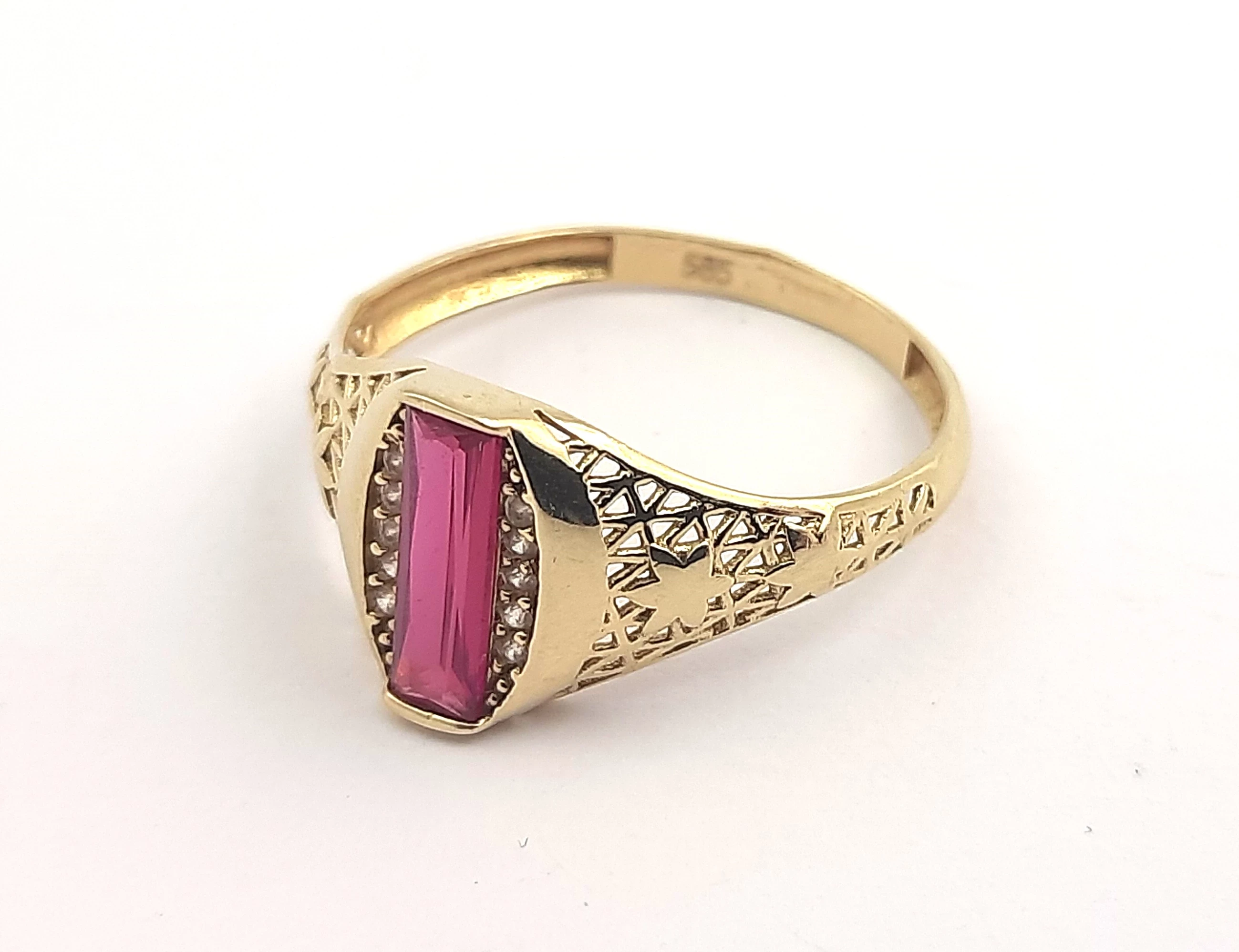 ZŁOTY PIERŚCIONEK Z CYRKONIAMI P585 1,72G R19 | Pierścionki, obrączki | Loombard.pl