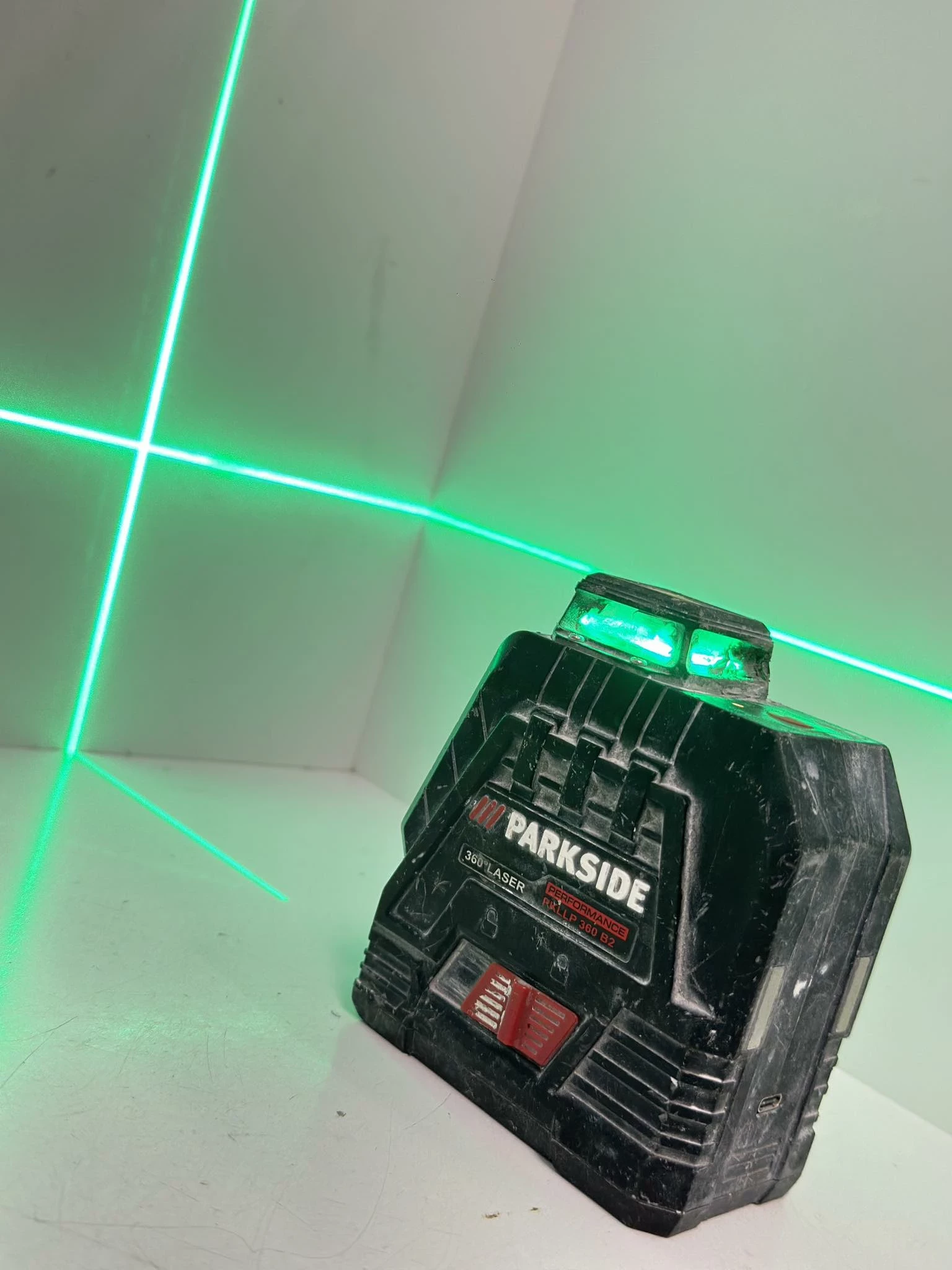 LASER KRZYŻOWY PARKSIDE PKLLP 360 B2 | Lasery krzyżowe | Loombard.pl