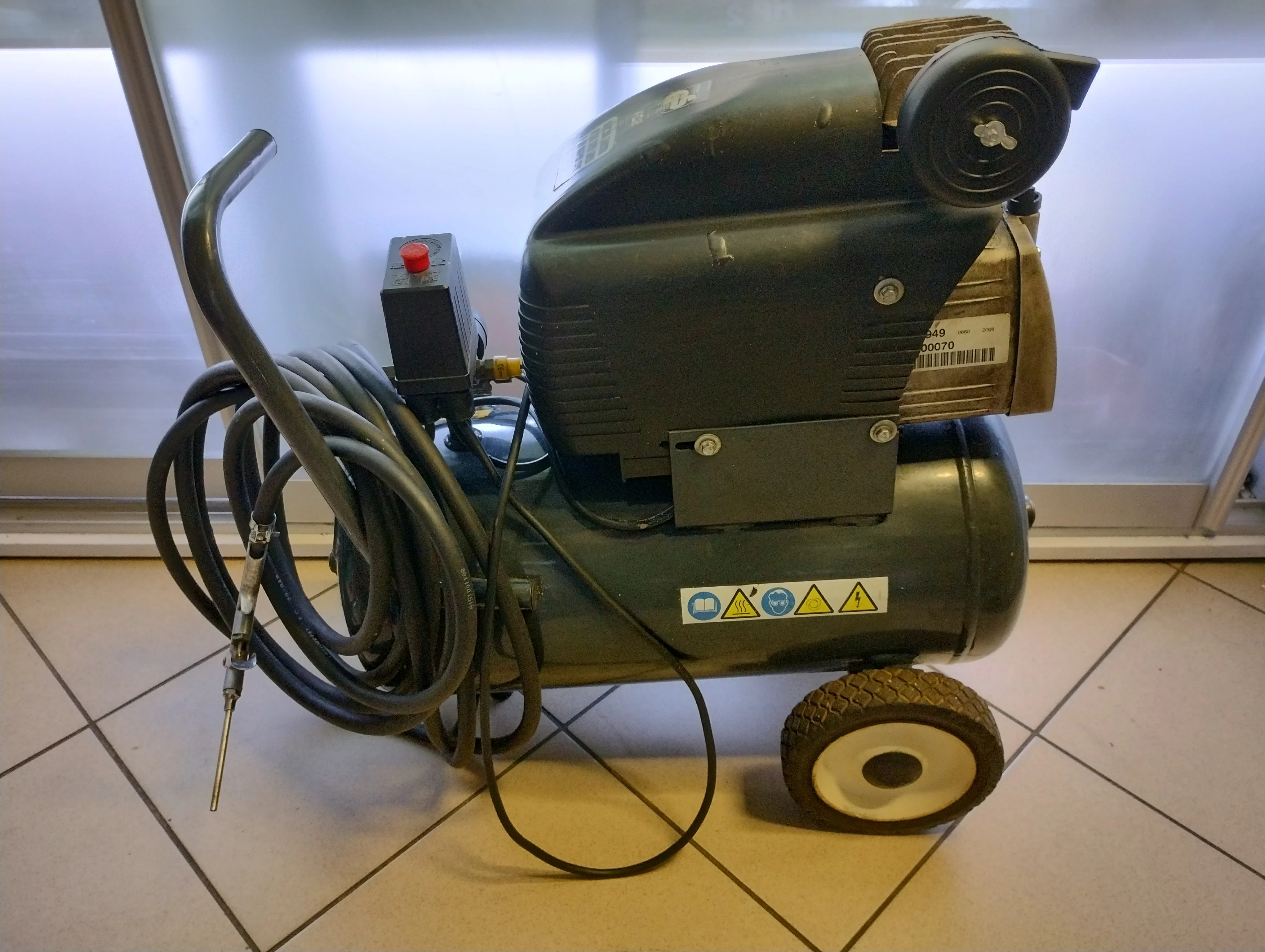 KOMPRESOR OLEJOWY NUAIR FC20-24 24L SPRĘŻARKA NUAI MODYFIKOWANE ...