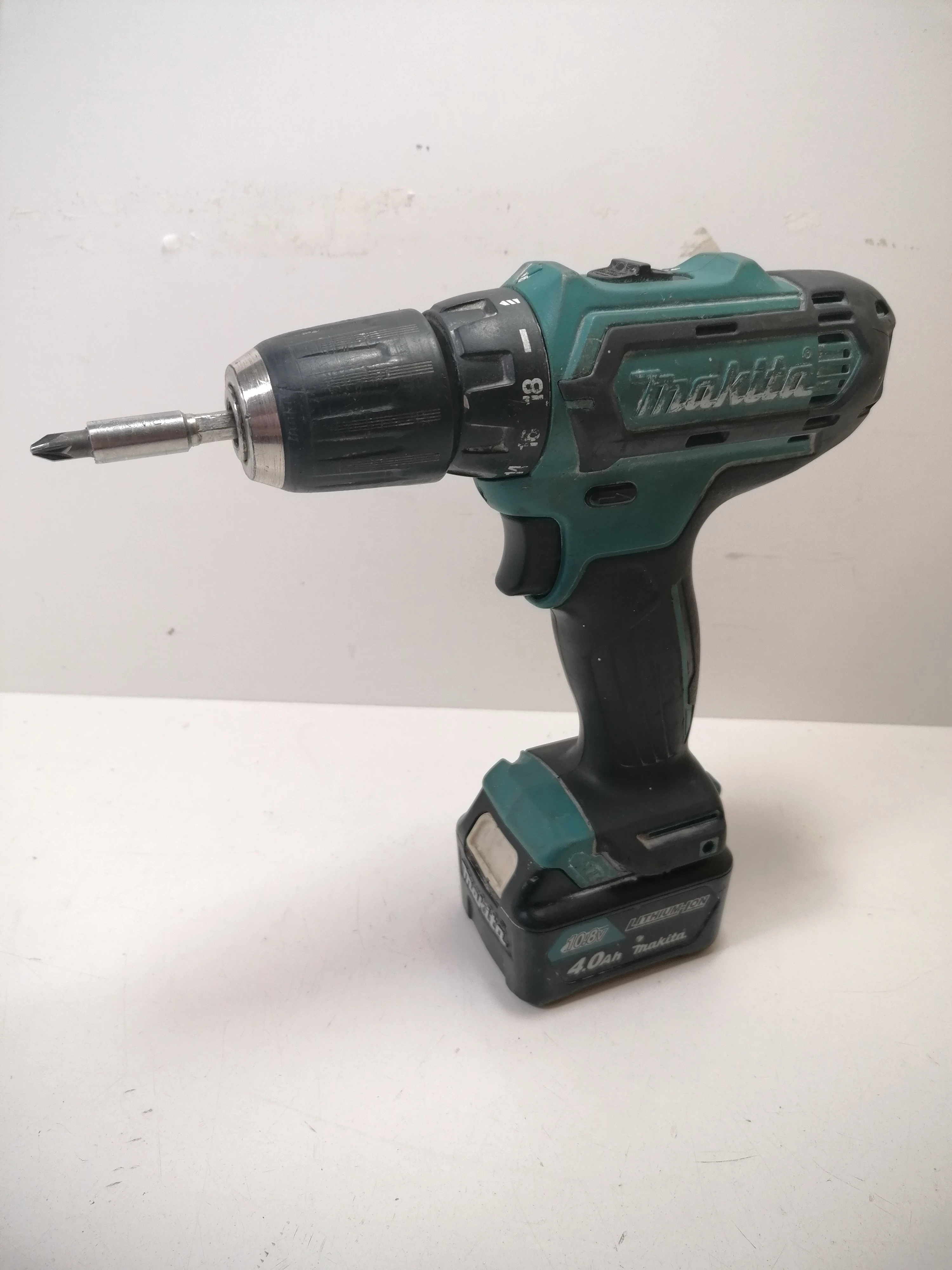 WKRETARKA Z AKUMULATOREM MAKITA DF331D | Wkrętarki | Loombard.pl