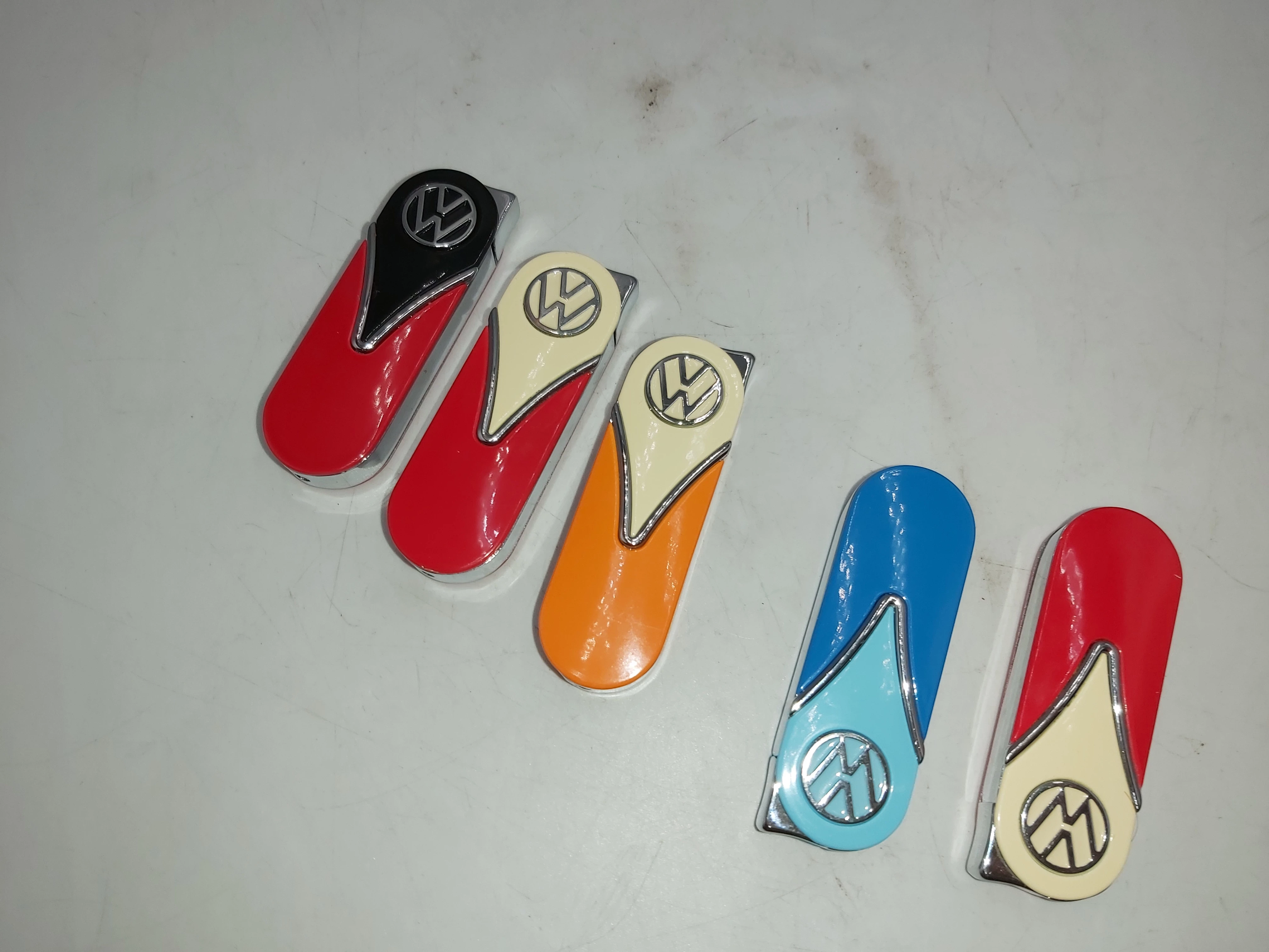 ZAPALNICZKA VOLKSWAGEN VW POLYFLAME | Breloczki | Loombard.pl