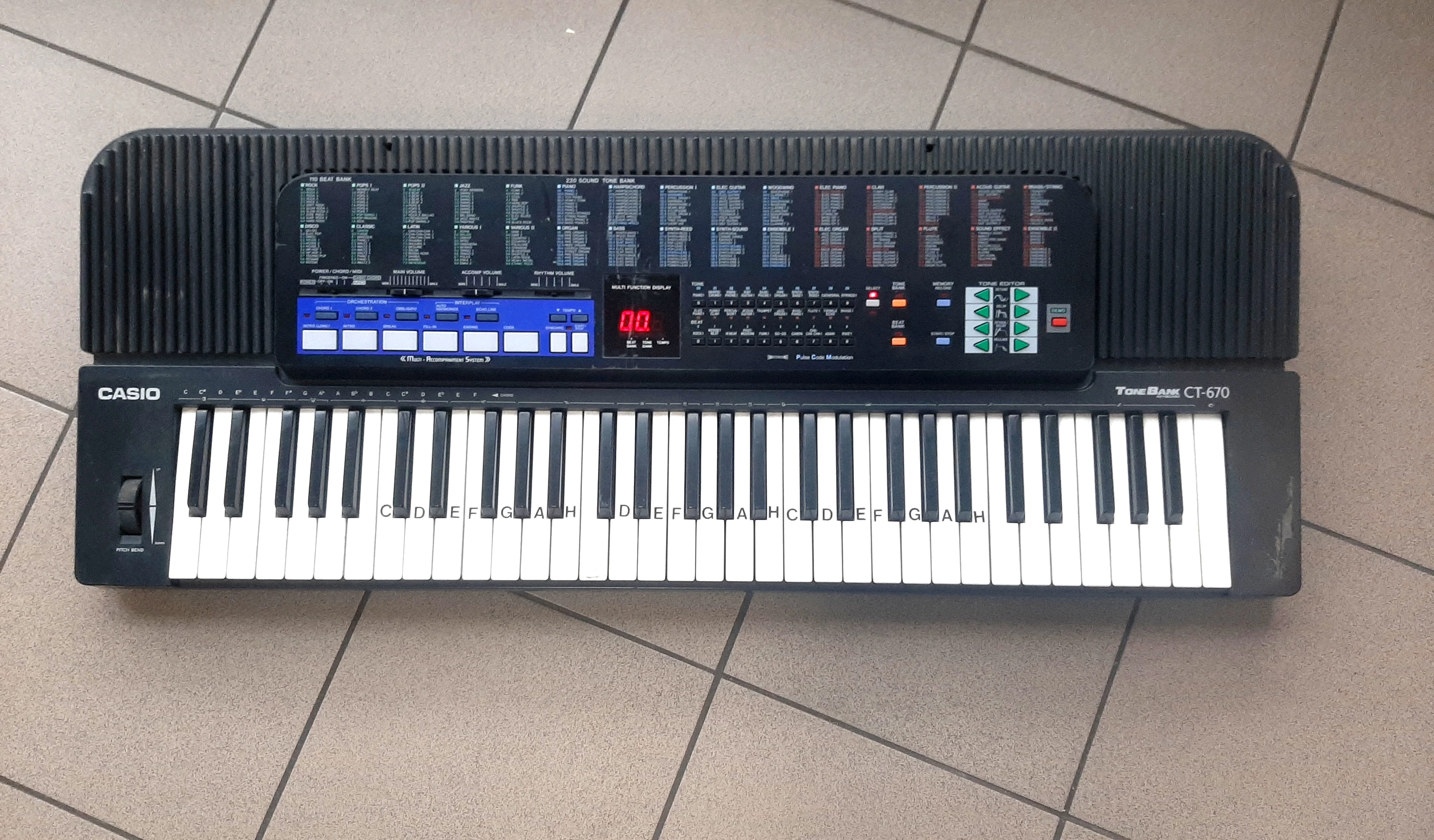 KEYBOARD CASIO TONEBACK CT-670 | Keyboardy | Loombard.pl