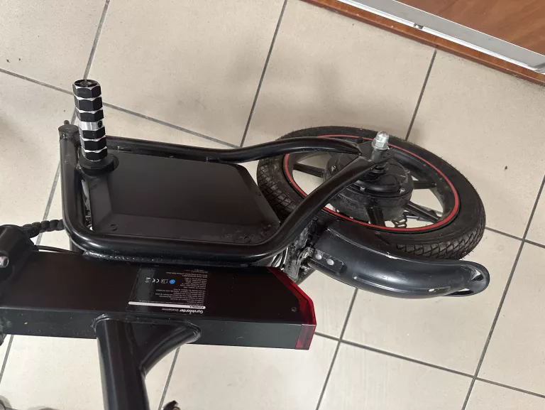 ROWER GYROBOARDER B19 ELEKTRYCZNY | Hulajnogi elektryczne | Loombard.pl