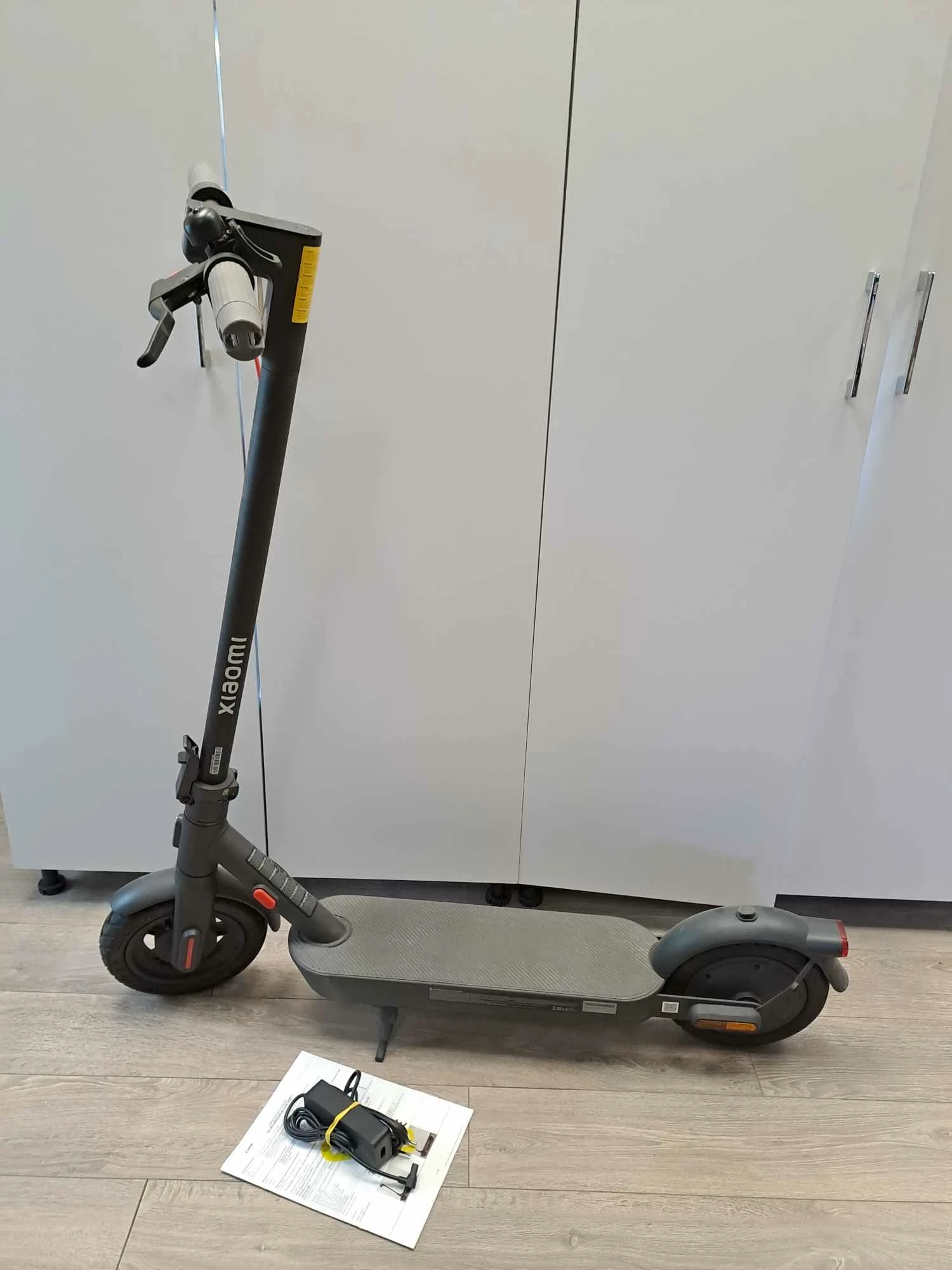 HULAJNOGA XIAOMI ELECTRIC SCOOTER 4PRO+PARAGON Z DNIA 05.06.2024 OPIS ...