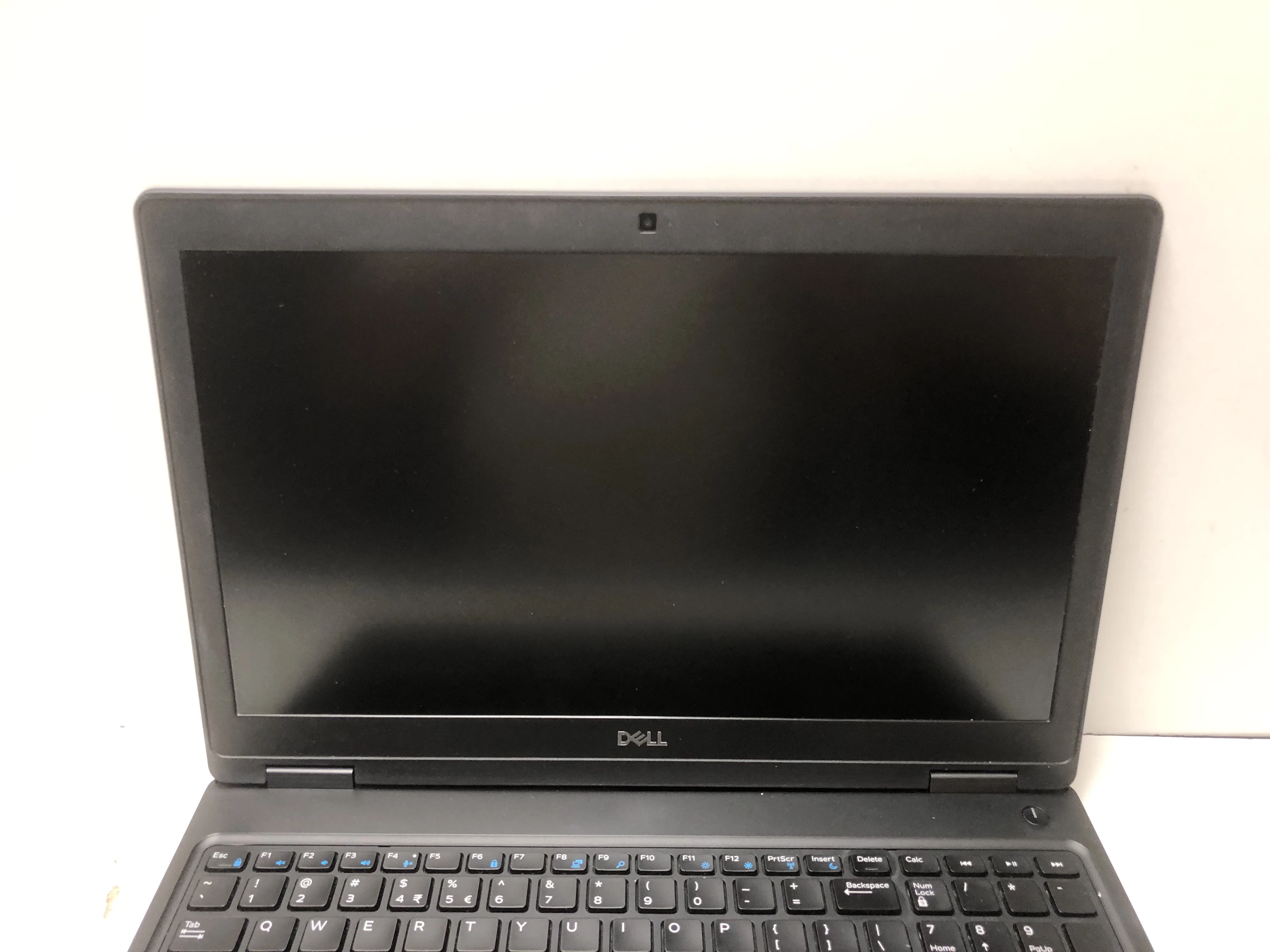LAPTOP DELL LATITUDE 5590 I5 8GB RAM 256GB SSD OPIS | Laptopy | Loombard.pl