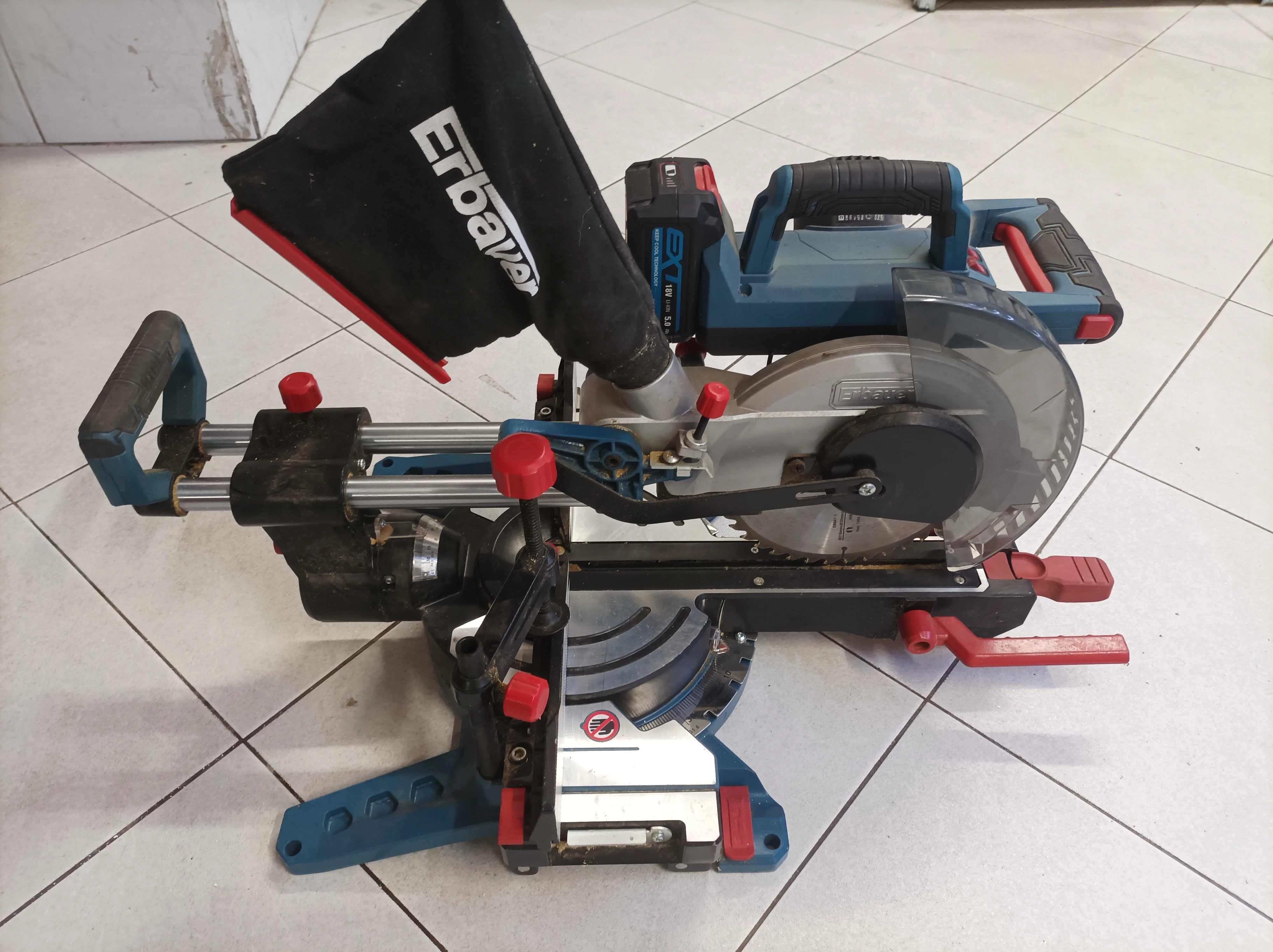 UKOŚNICA ERBAUER EMIS216S + AKU | Piły ukośnice | Loombard.pl