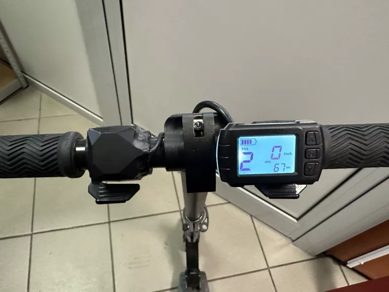 HULAJNOGA ELEKTRYCZNA CITY BLITZ | Hulajnogi, deskorolki | Loombard.pl