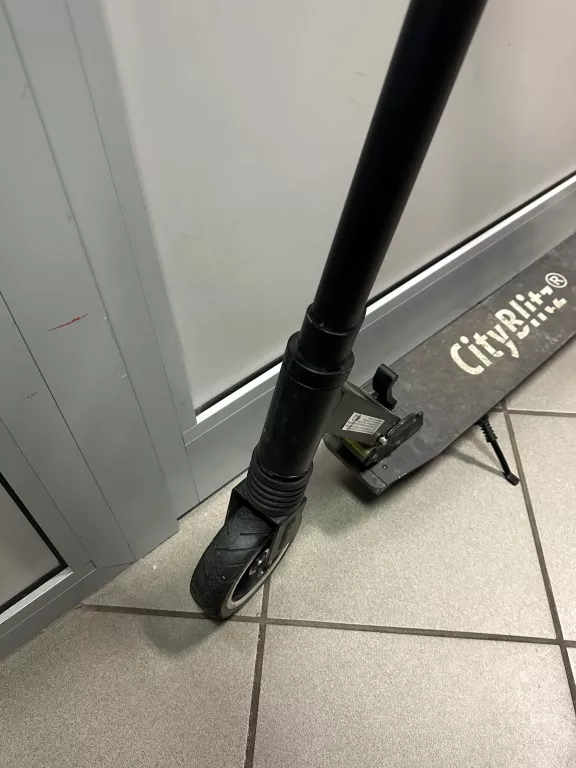 HULAJNOGA ELEKTRYCZNA CITY BLITZ | Hulajnogi, deskorolki | Loombard.pl