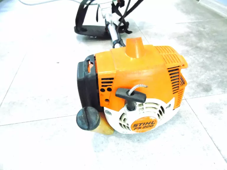 KOSA SPALINOWA STIHL FS 200 + SZELKI | Kosy i podkaszarki | Loombard.pl