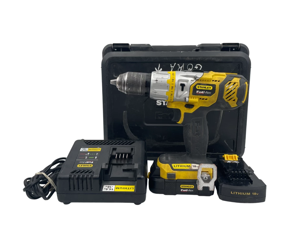 WKR TARKA AKUMULATOROWA STANLEY FATMAX FMC620 2X AKU 1.5AH MEGA ZESTAW